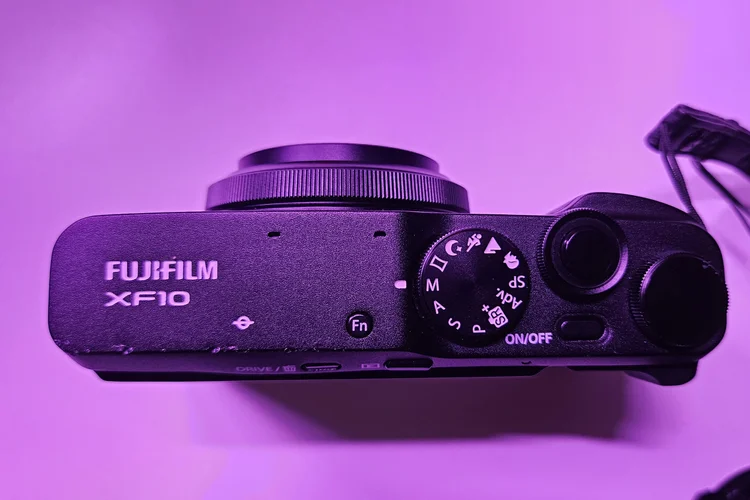 Fujifilm XF10 Review (2024): A Compact Camera with Potential, But Not ...
