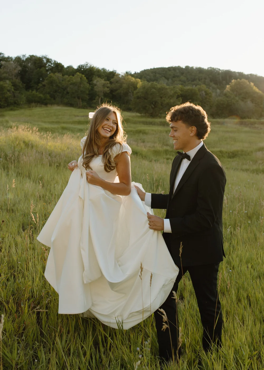 Contact — MERCEDES SMITH