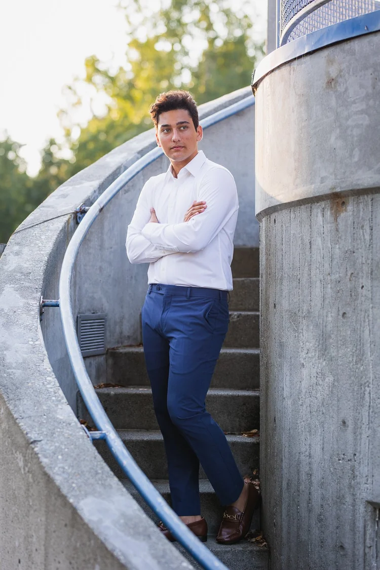 Luther Burbank: Senior Photoshoot Location Mercer Island — Stephanie ...