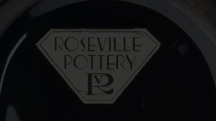 Vintage Roseville Pottery: Collectors Guide to Marks and Labels ...
