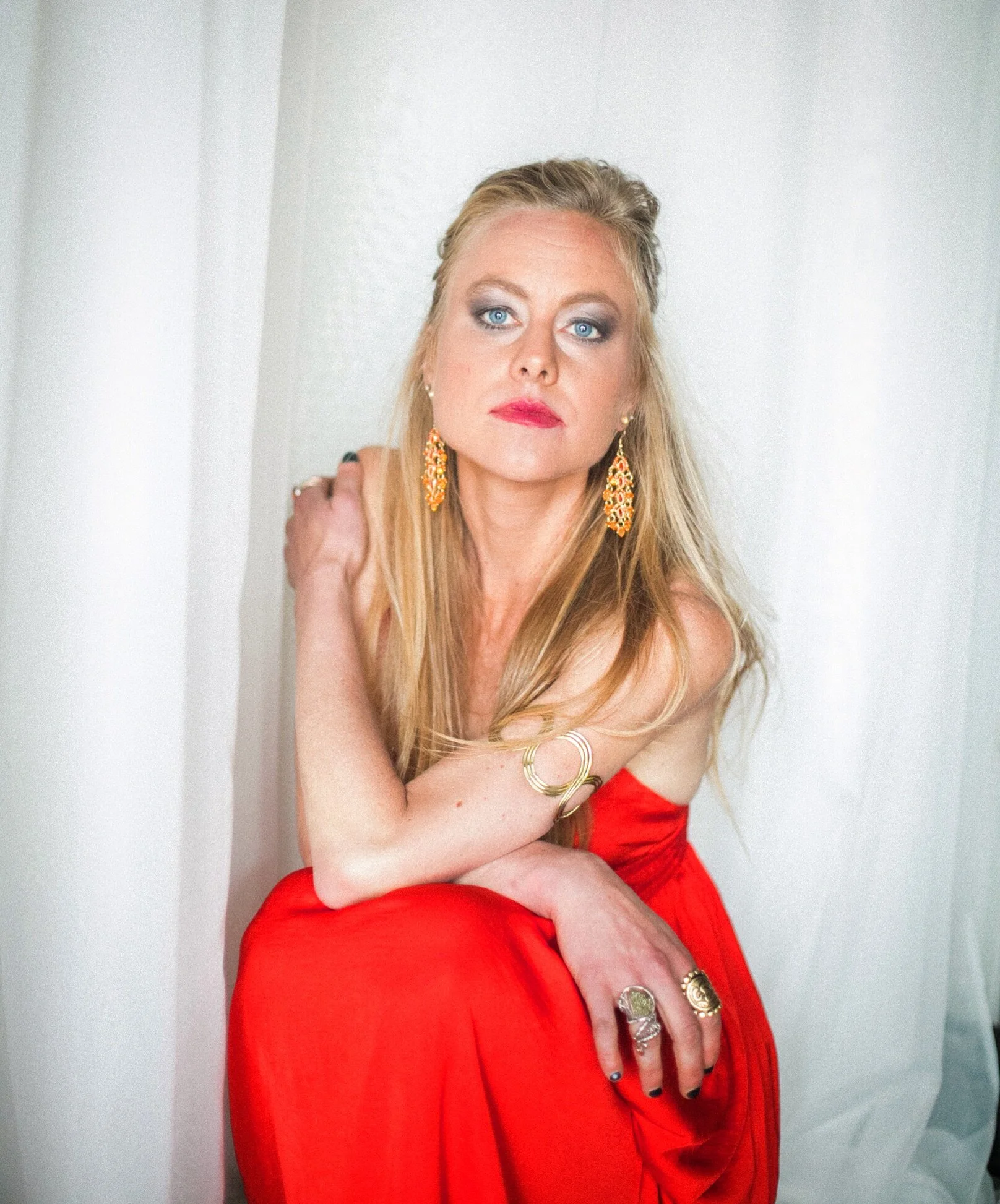 GALLERY — Lyra Star