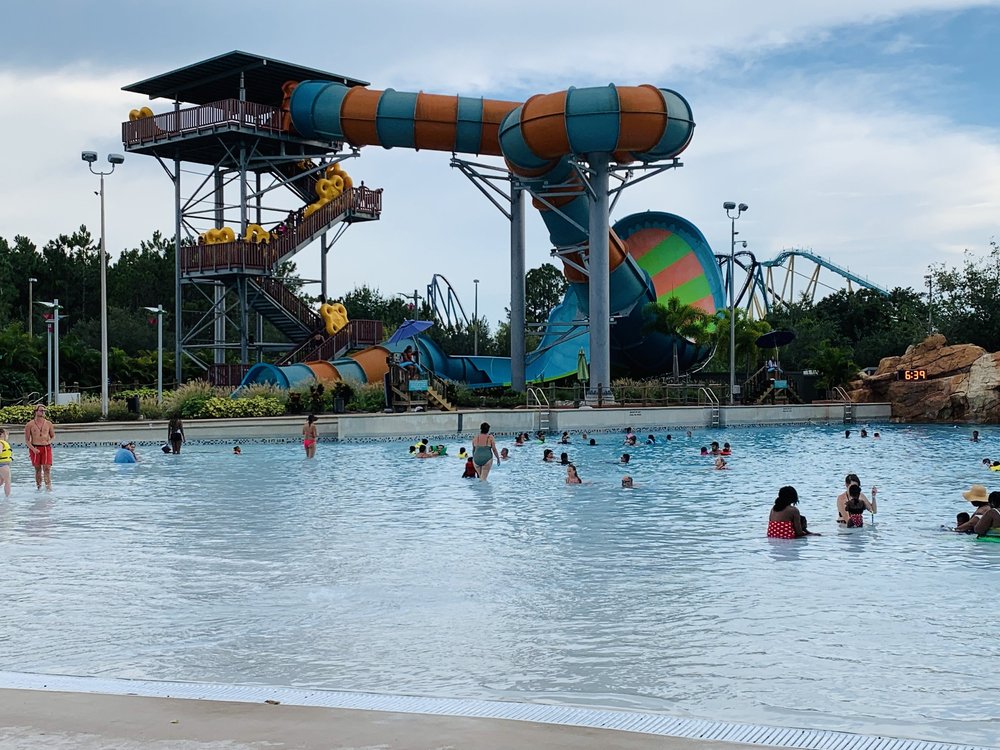 A Fun Filled Day at Aquatica Orlando Waterpark in Florida — Adopting ...