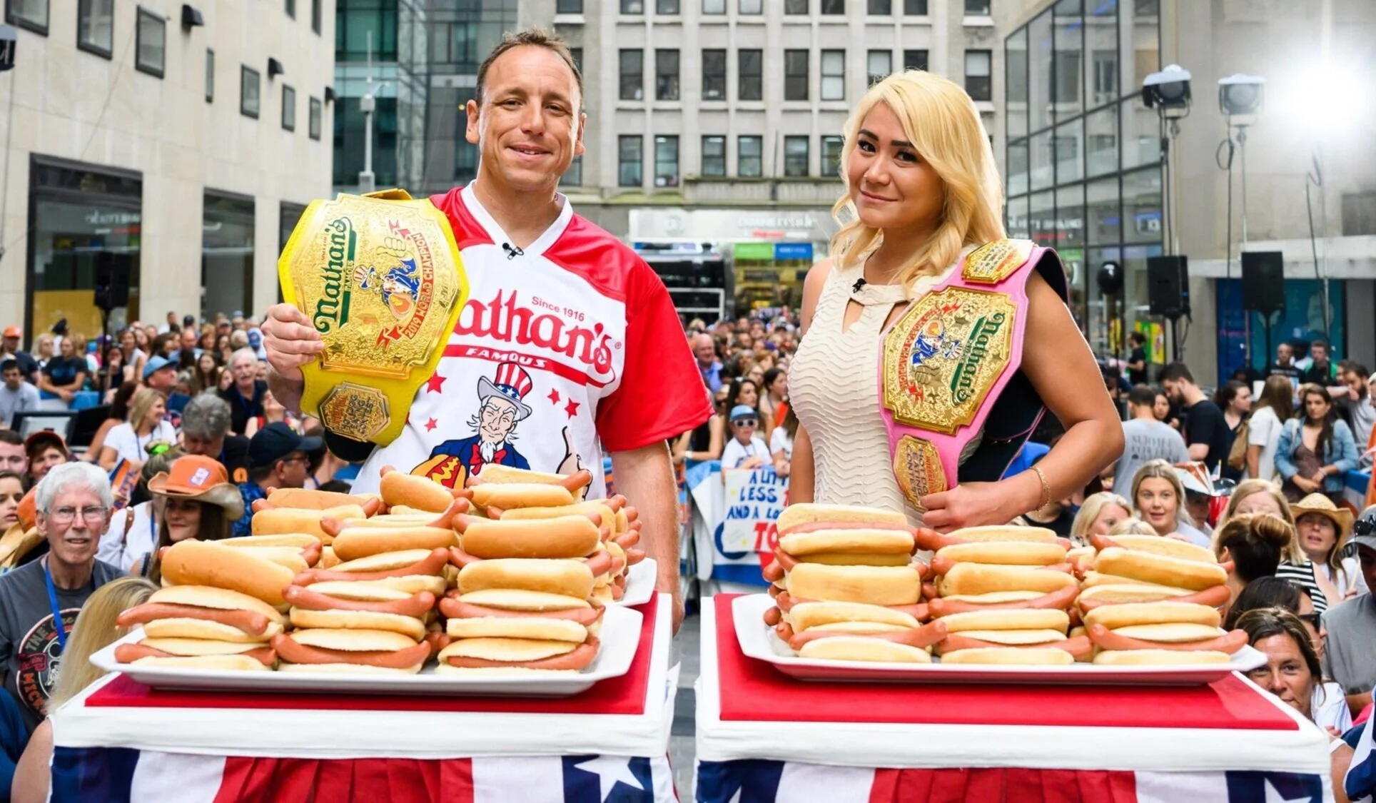 Miki Sudo, #1 Ranked Female Competitive Eater - Bio, World Records ...