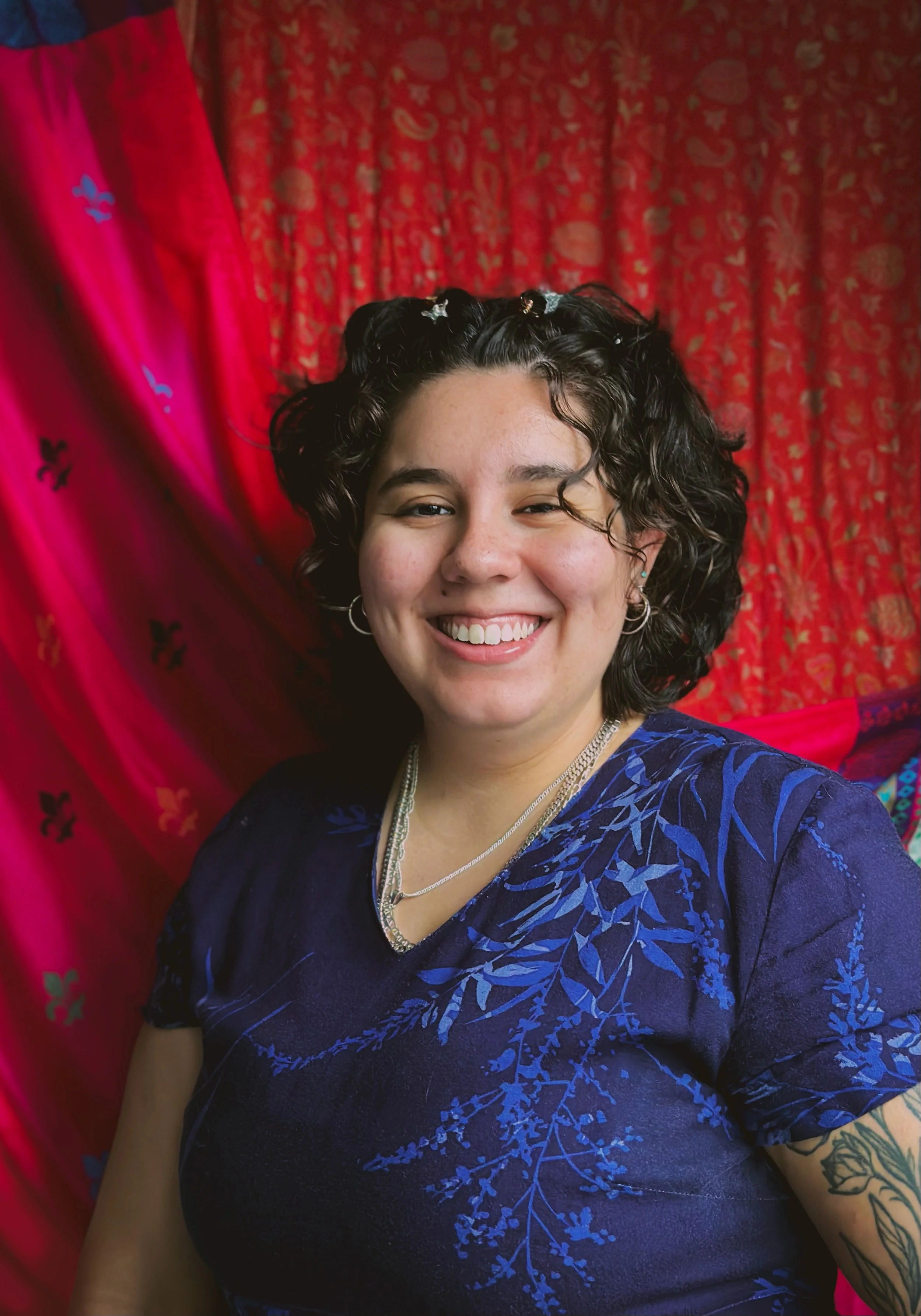 About 1 — ester araujo