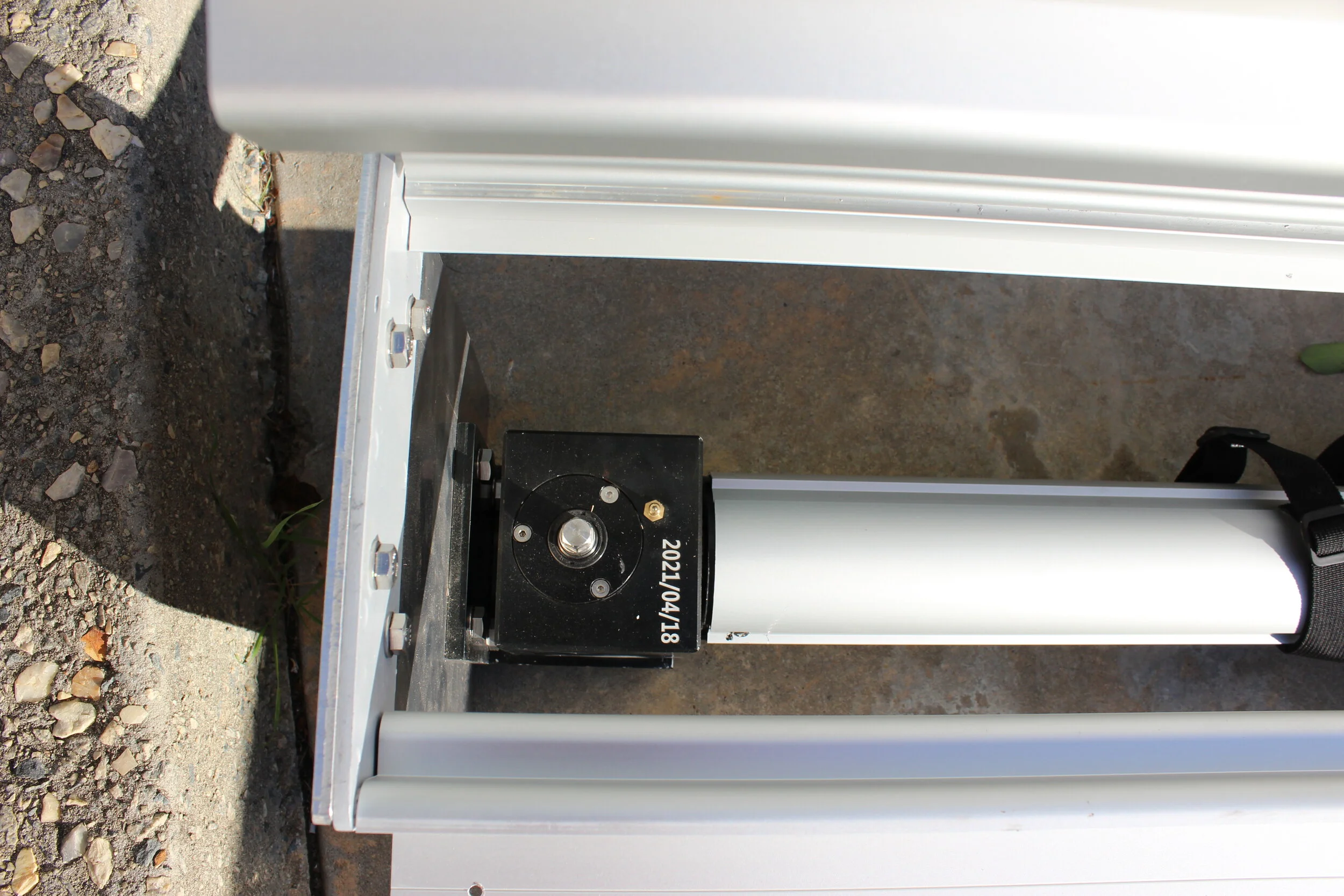 Under Deck Roller - Sunline Australia — Sunline Australia