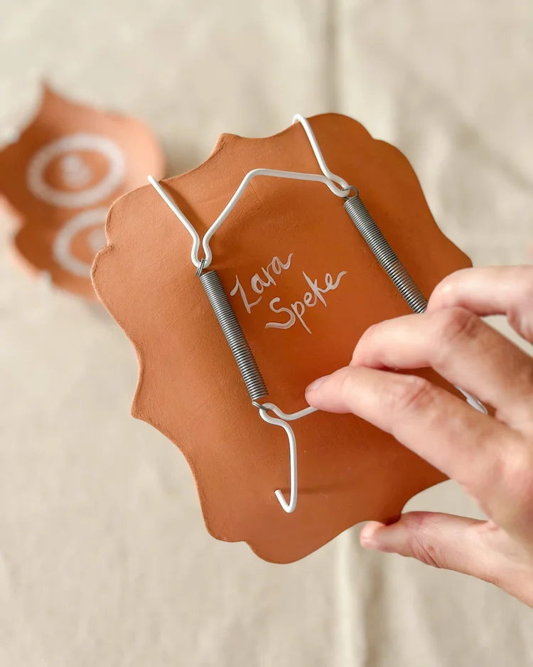How To Hang A Plate On A Wall — Zara Speke