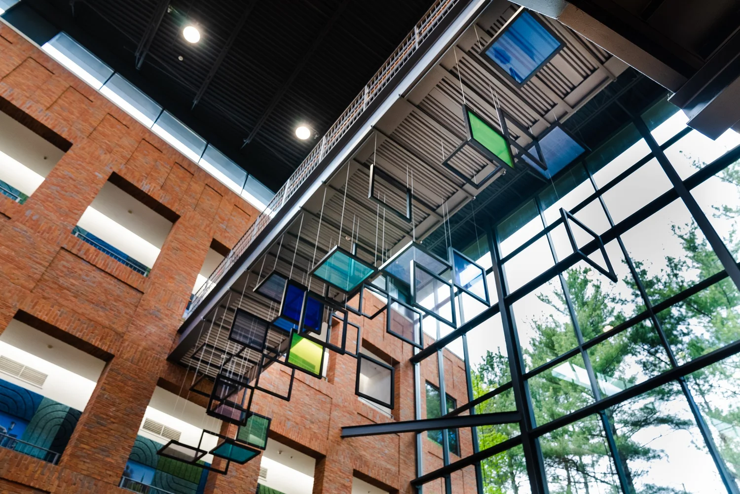 EMH&T — TENFOLD® | Building Brands Through Culture