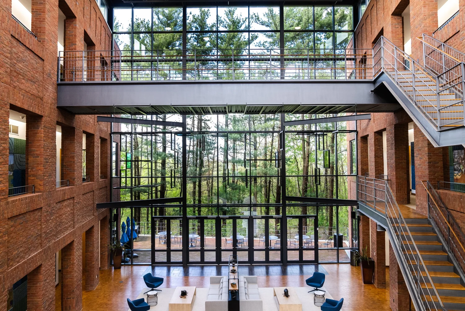 EMH&T — TENFOLD® | Building Brands Through Culture