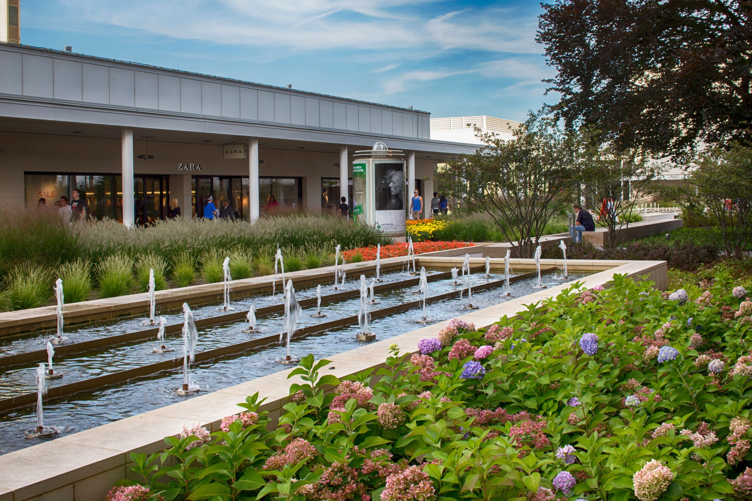 Oakbrook Center — StudioOutside