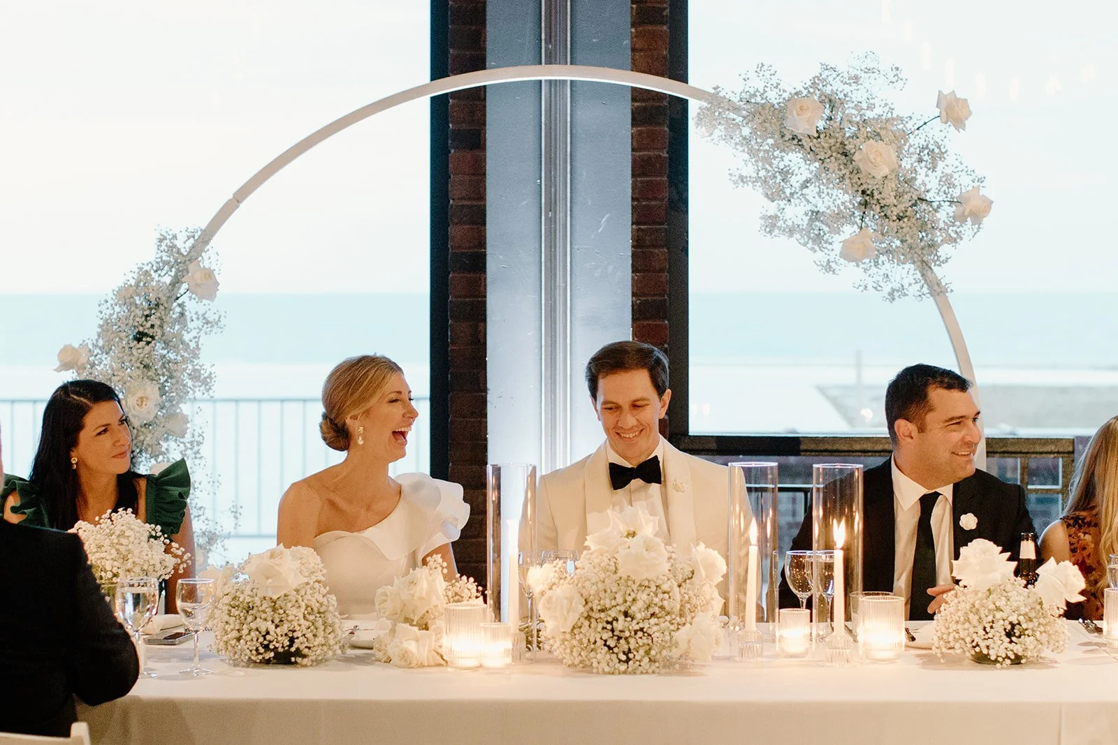 Chic and Elegant Spring Wedding at Theater on the Lake — Romee Willow ...