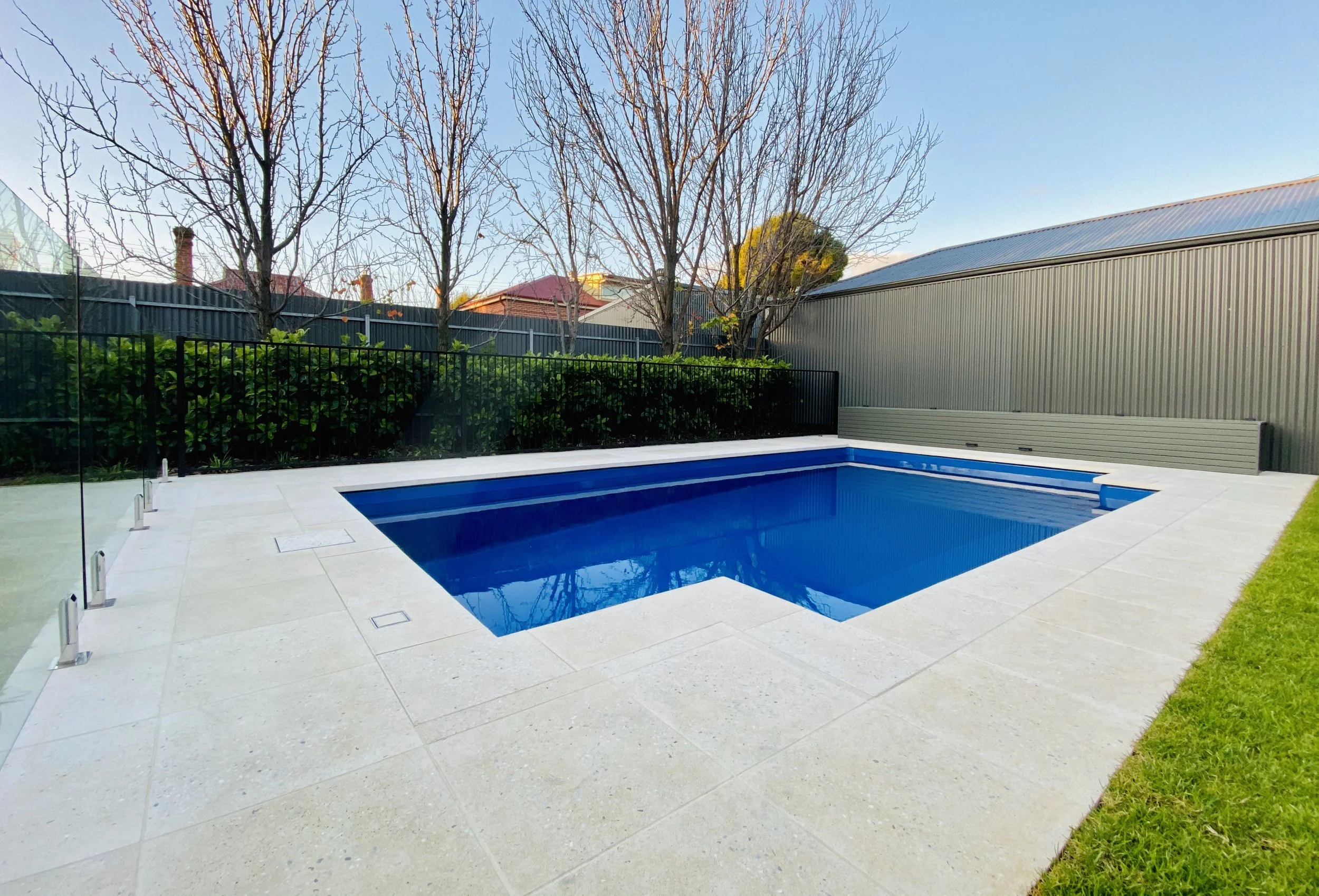 Swimming Pool Coping and Capping Adelaide - HEWNSTONE