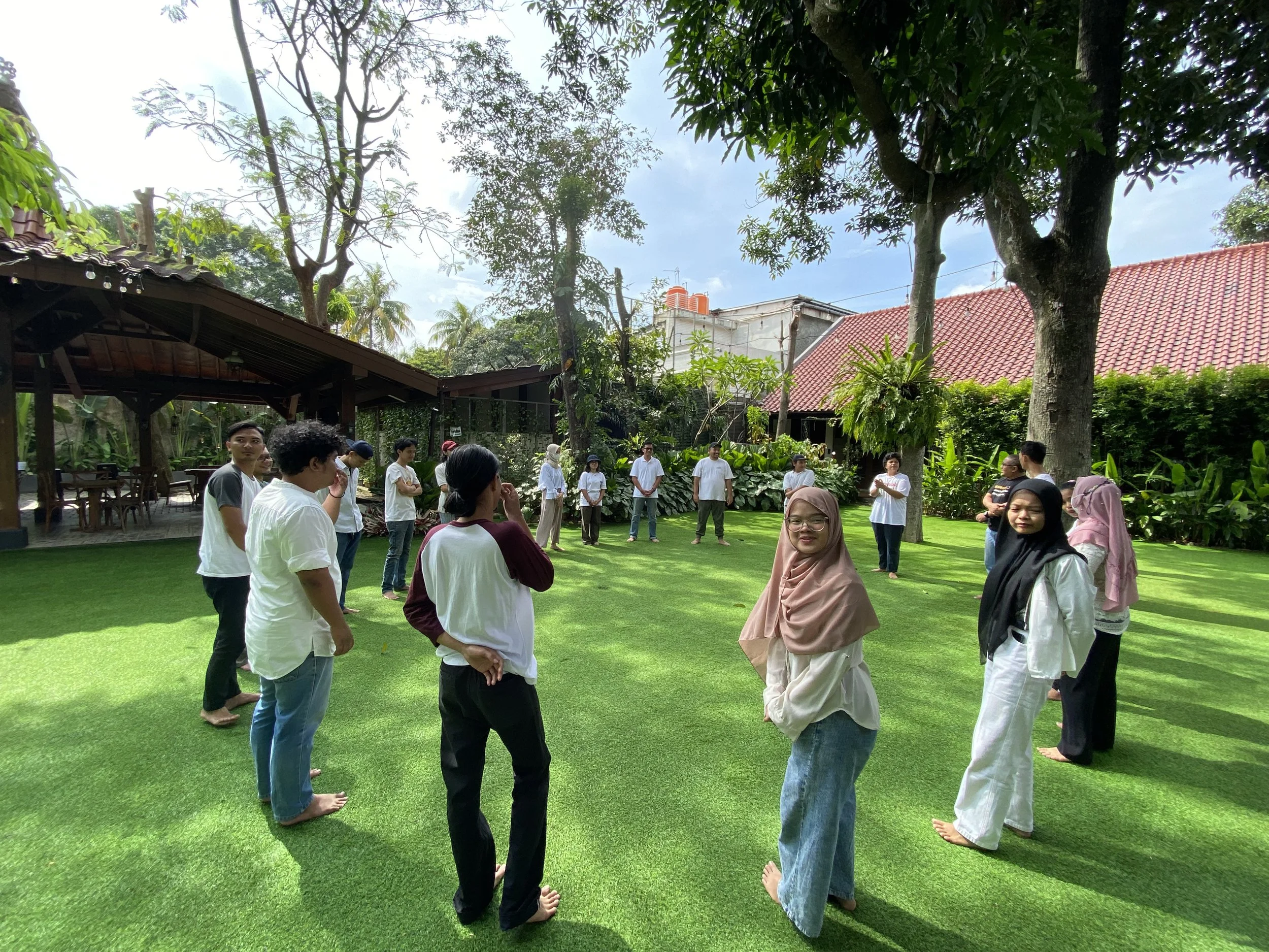 Tidak Hanya Penting untuk Perusahaan, Team Building juga Bermanfaat ...