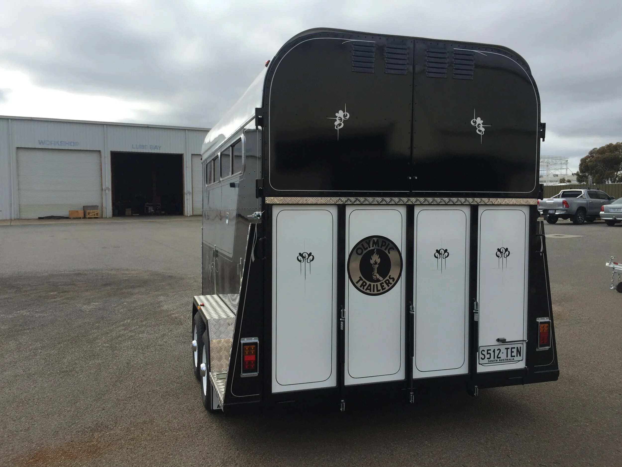 Services 2 — Olympic Trailers