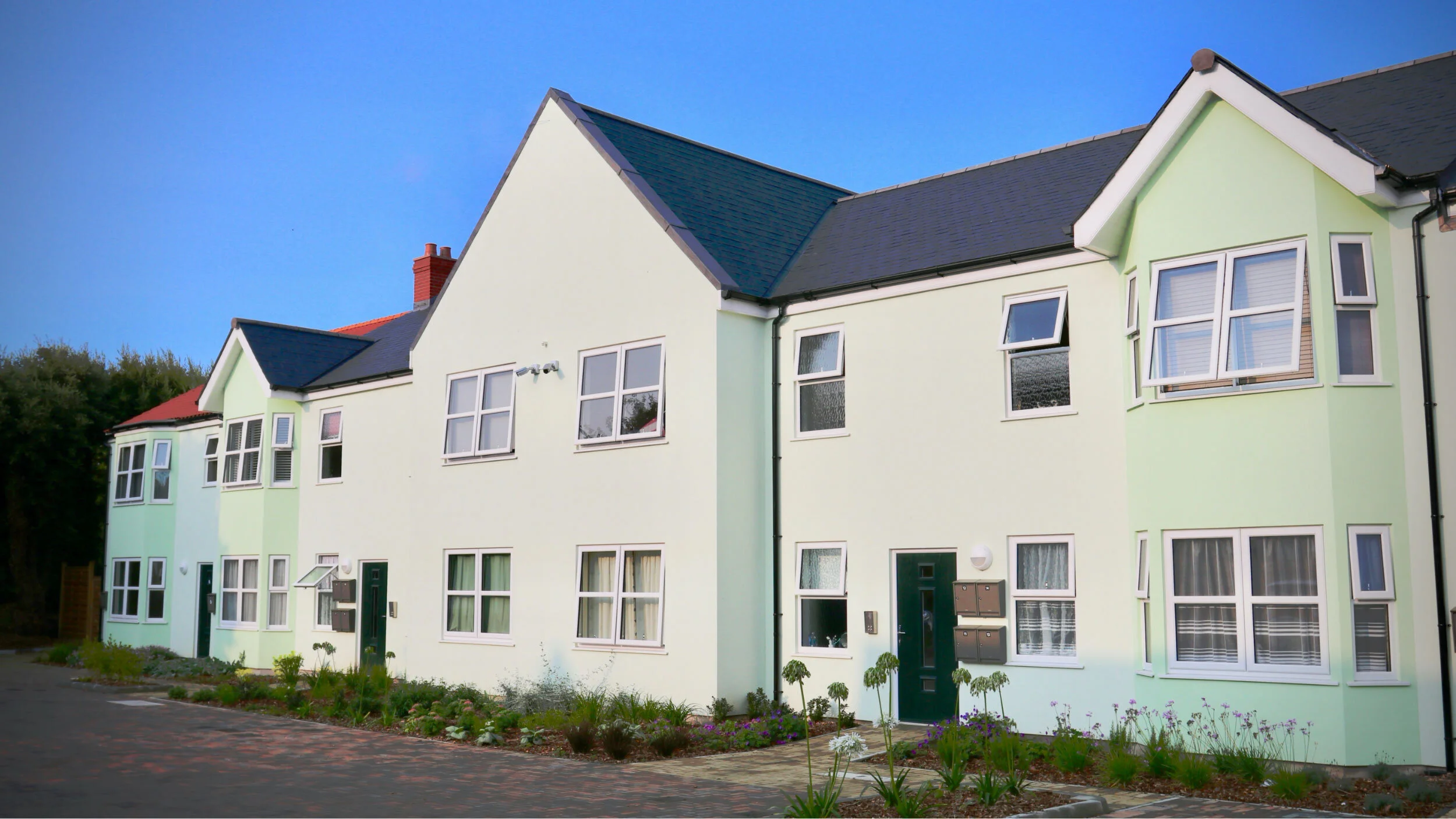 Longue Rocque — Davies Associates