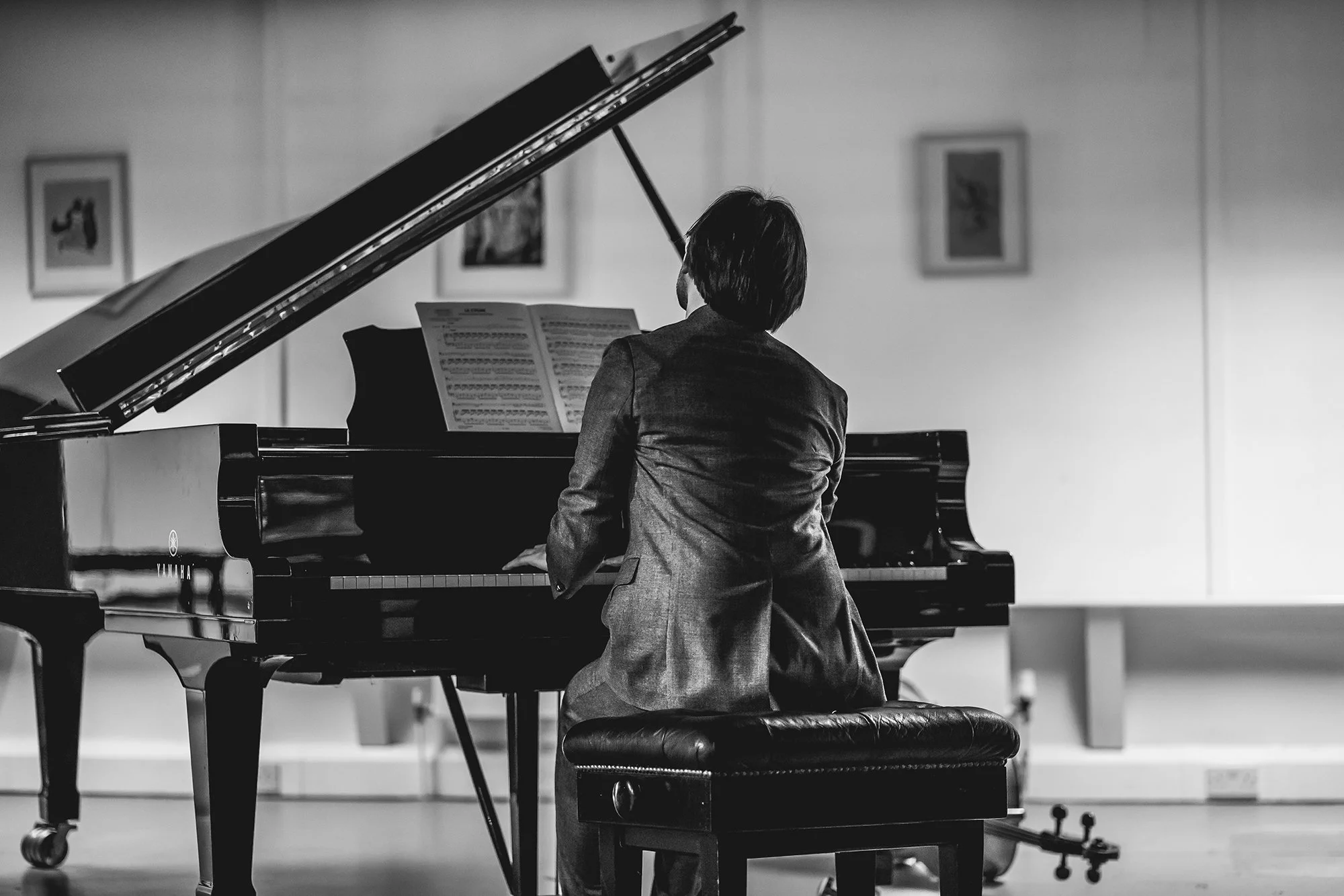 ABOUT — VIKTOR ERIK EMANUEL · PHOTOGRAPHER & PIANIST