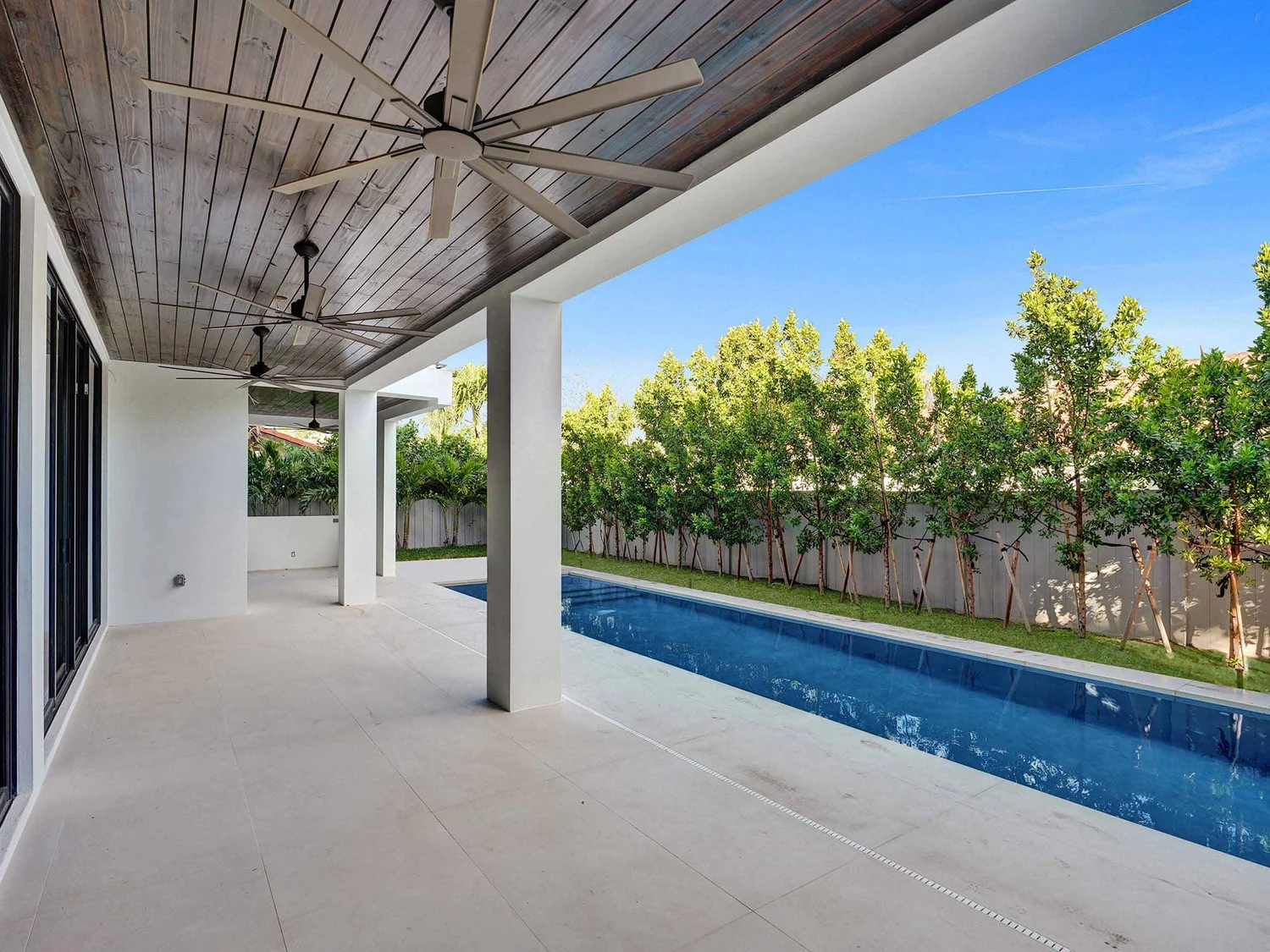 Florida Virtual Staging Before & After — Barion Design