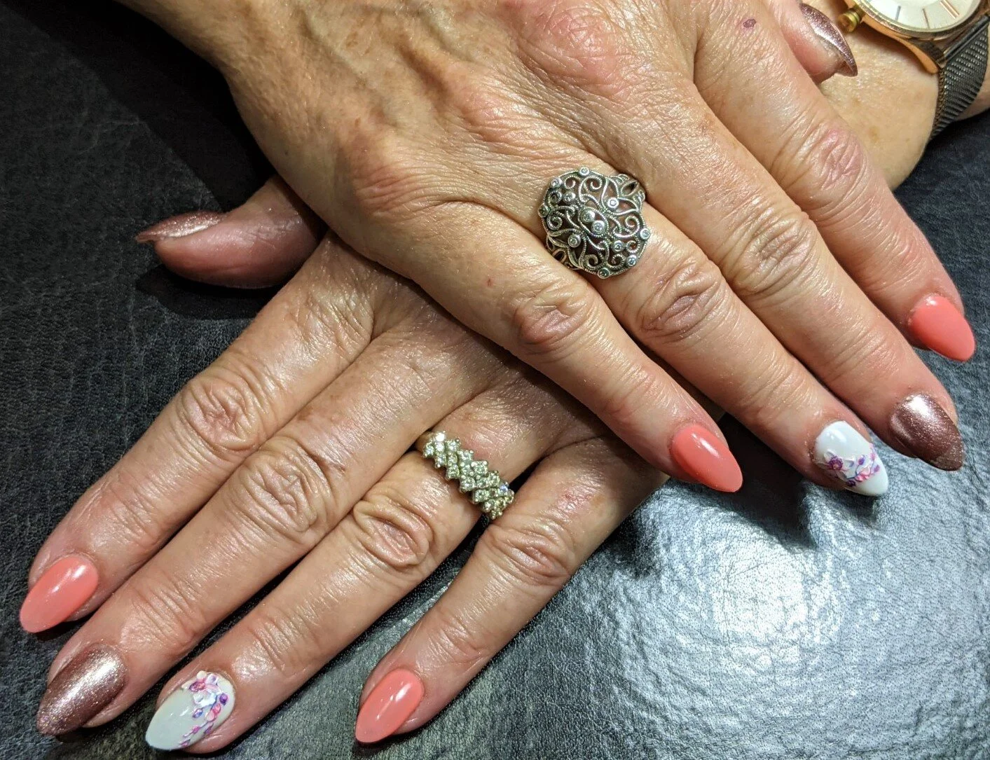 Gallery 1 — PrimaCapelliSalon