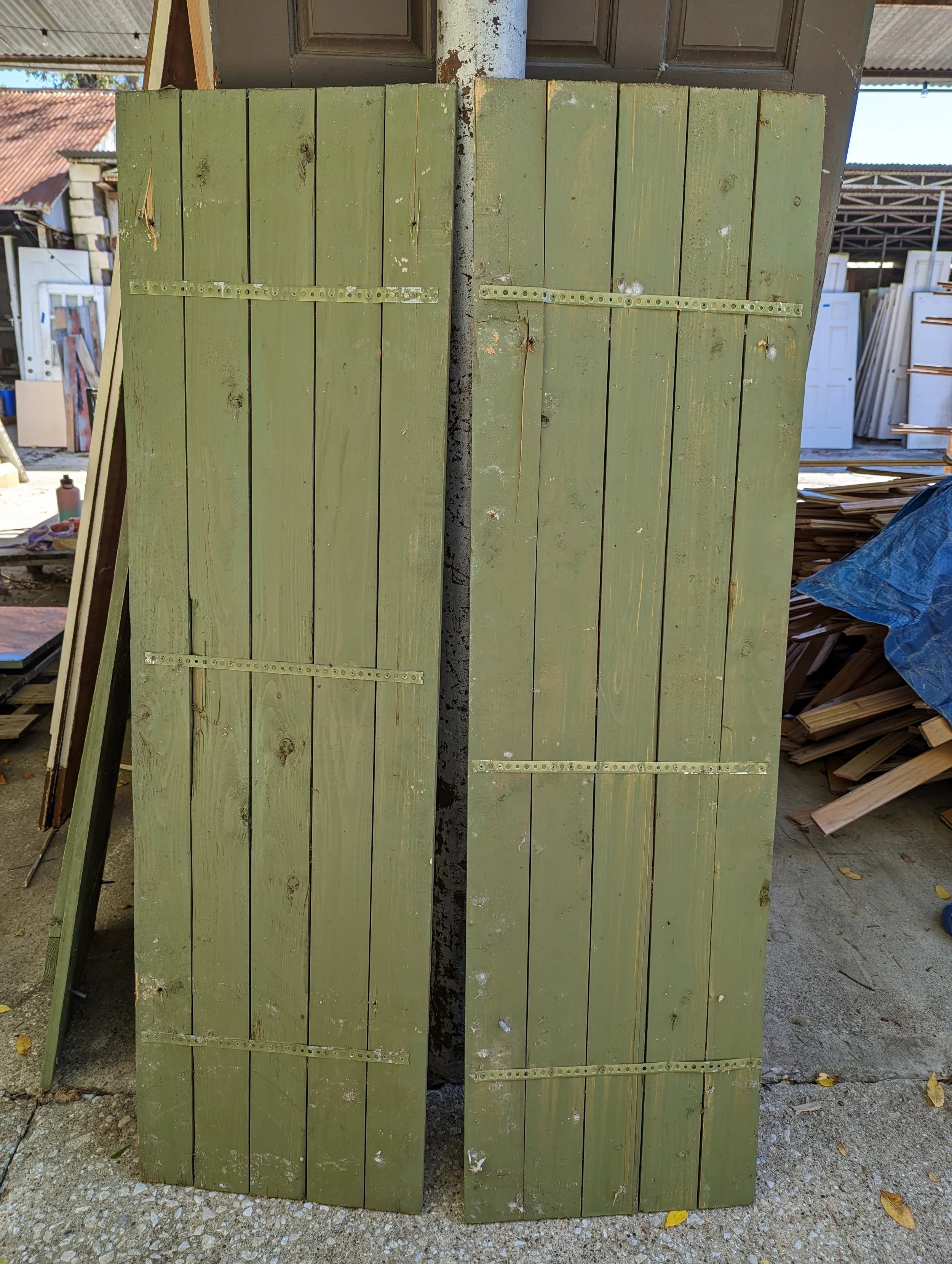Antique Long Brass Handrail — Orr-Reed