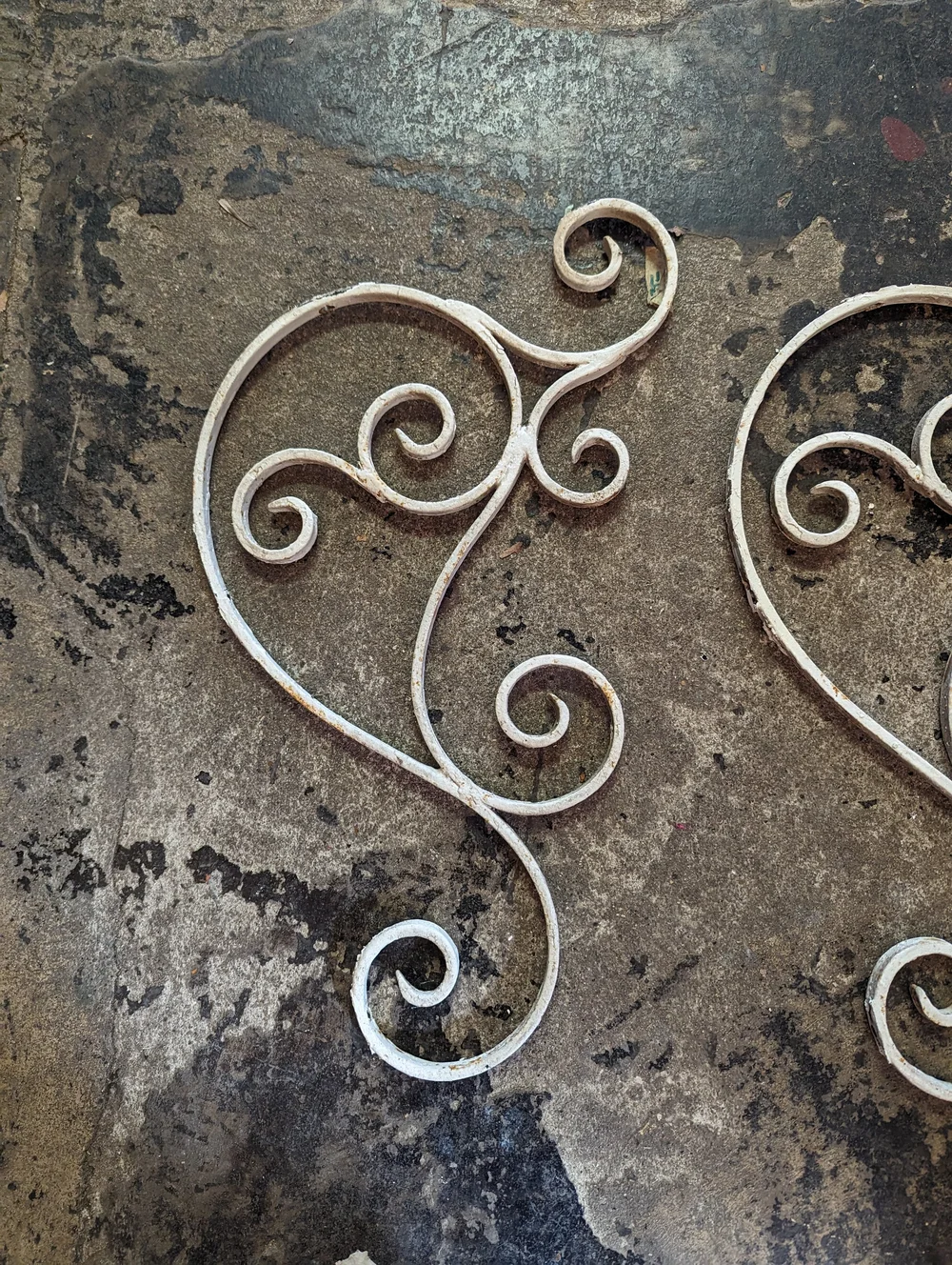 Iron Porch Posts (pair) — Orr-Reed