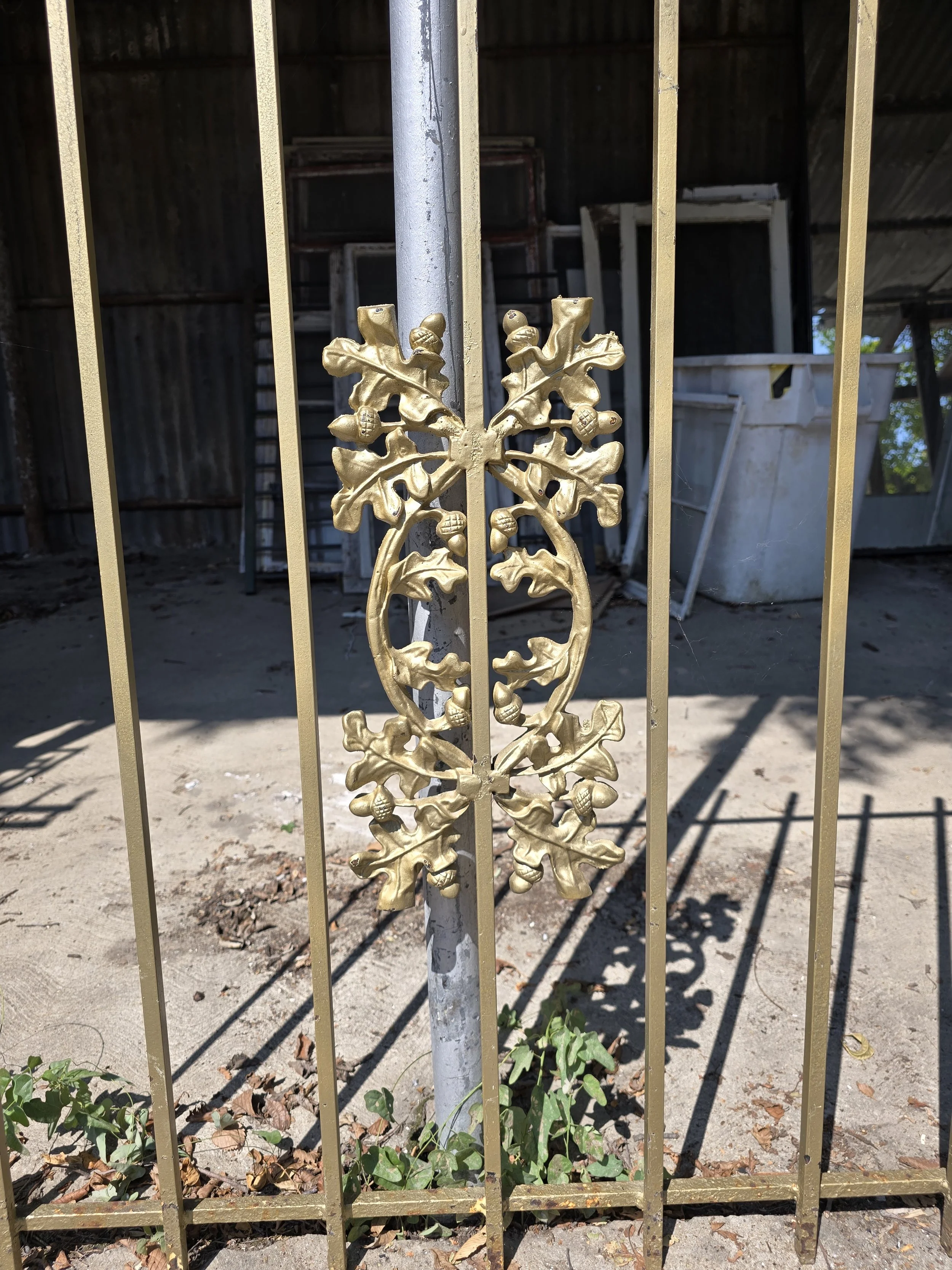 Iron Porch Posts (pair) — Orr-Reed