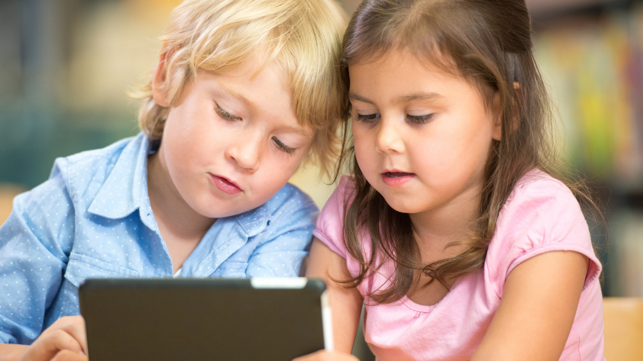 Pros and Cons for Screen Time for Kids — Play Boutique