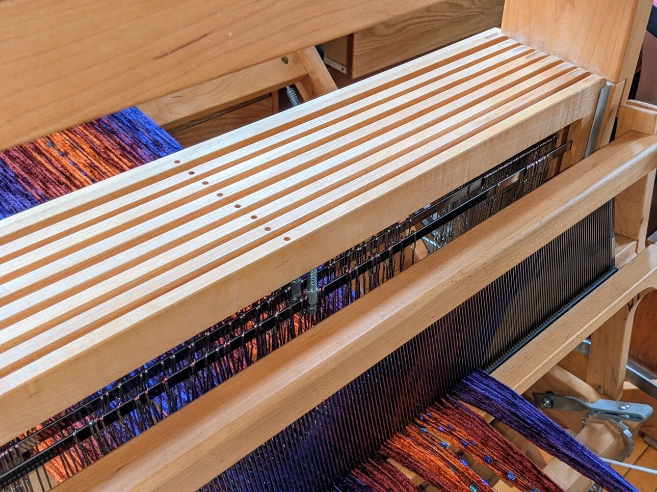 Floor or Shaft Looms | Vermont Weaving Supplies