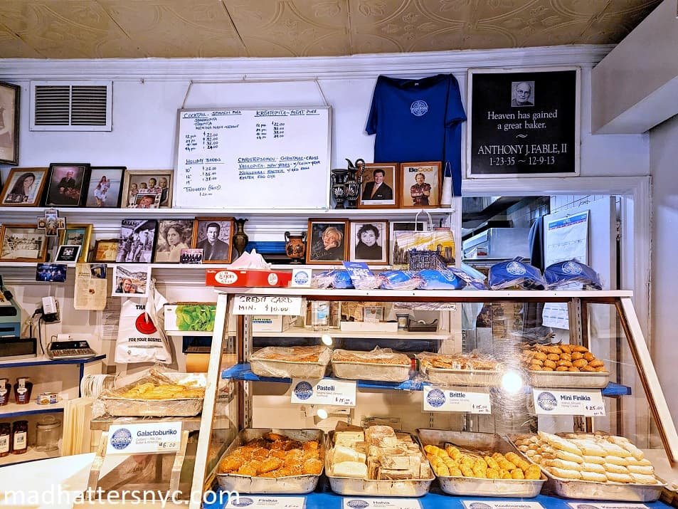 A Local’s Guide to the Best Coffee Shops, Restaurants, and Bars in Hell ...