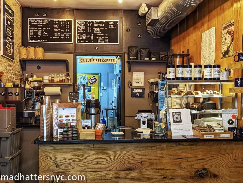 A Local’s Guide to the Best Coffee Shops, Restaurants, and Bars in Hell ...