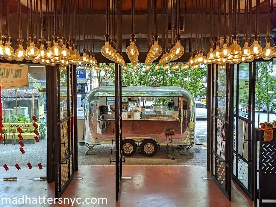 A Self-Guided Walking Tour of Kuala Lumpur That Perfectly Mixes Old and New — Mad Hatters NYC