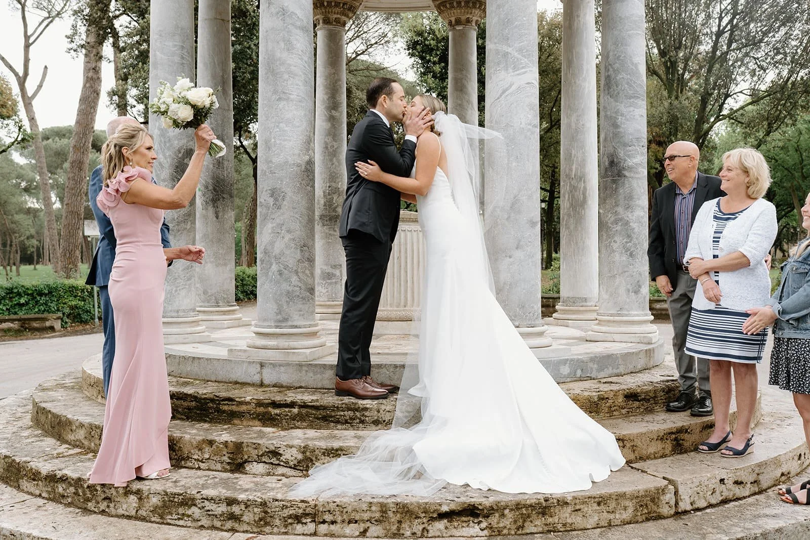 10 Ceremony Ideas to Make Your Wedding Elopement Unforgettable