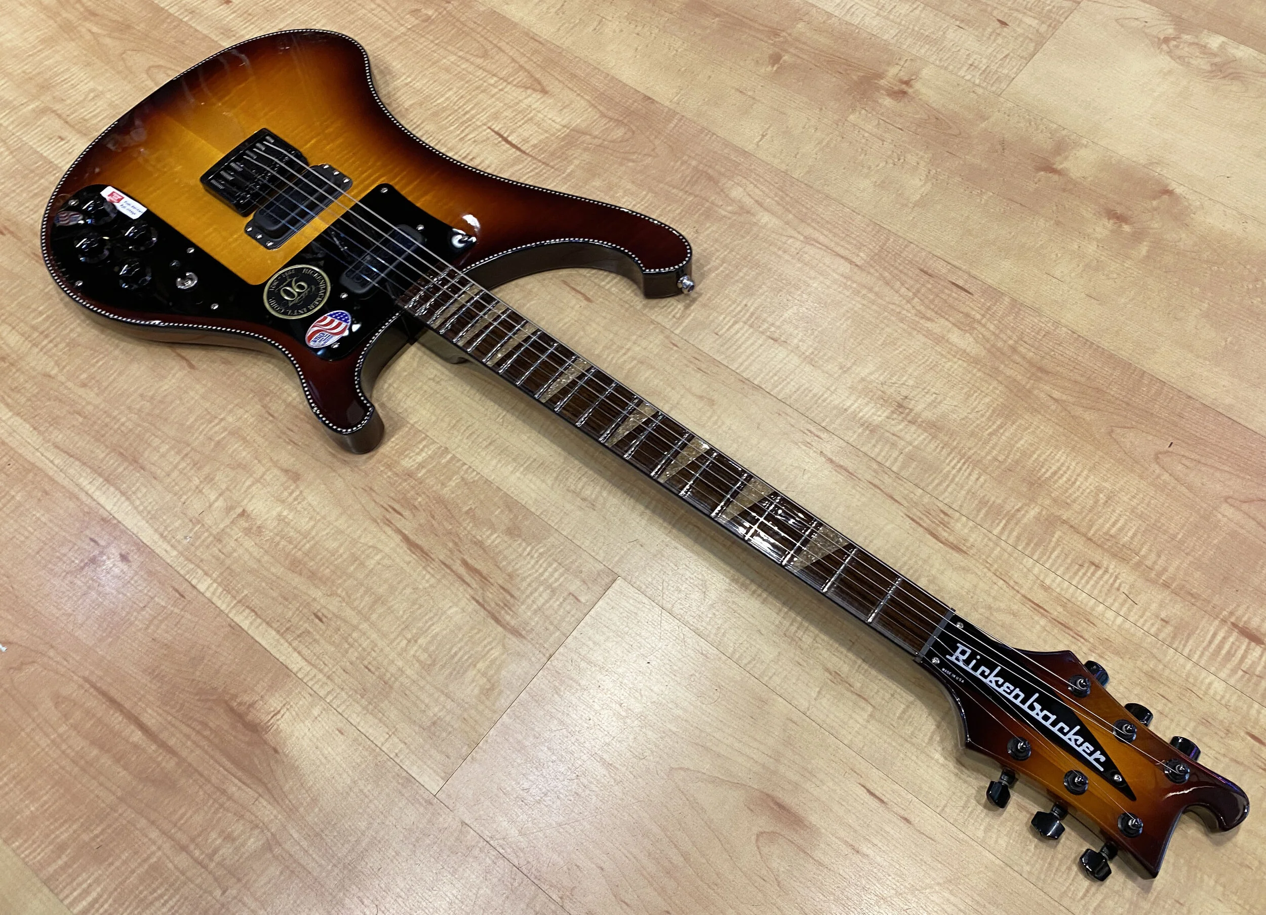 Rickenbacker 90th Anniversary 480XC Electric Guitar TobaccoGlo — Andy ...