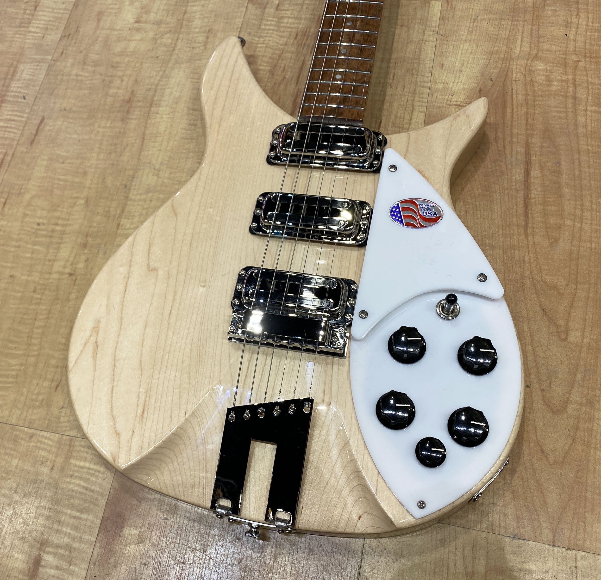 Rickenbacker 350V63 Liverpool Full Scale Version MapleGlo (Natural ...