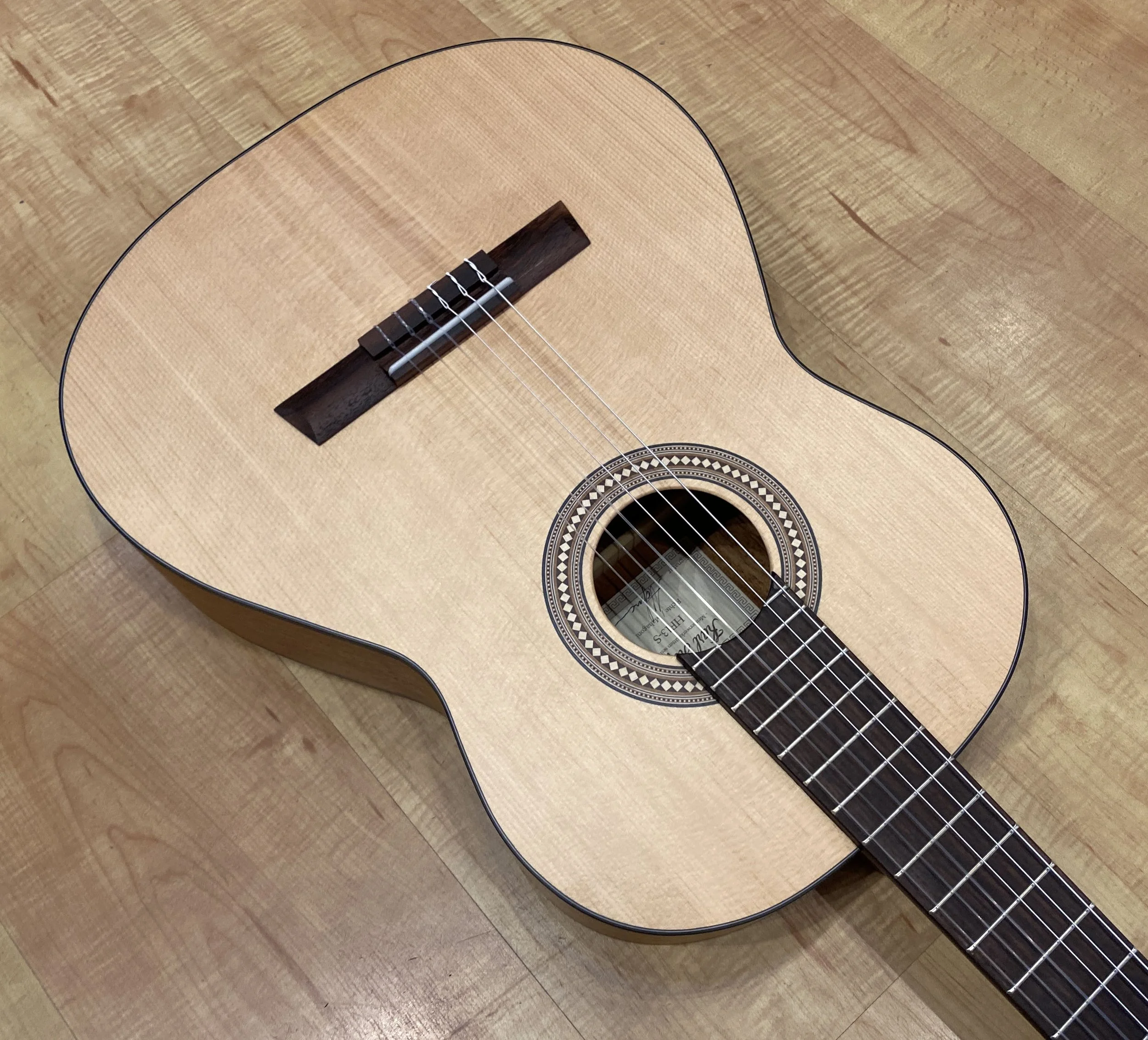 Hofner Guitars — Fab Gear — Andy Babiuk's Fab Gear
