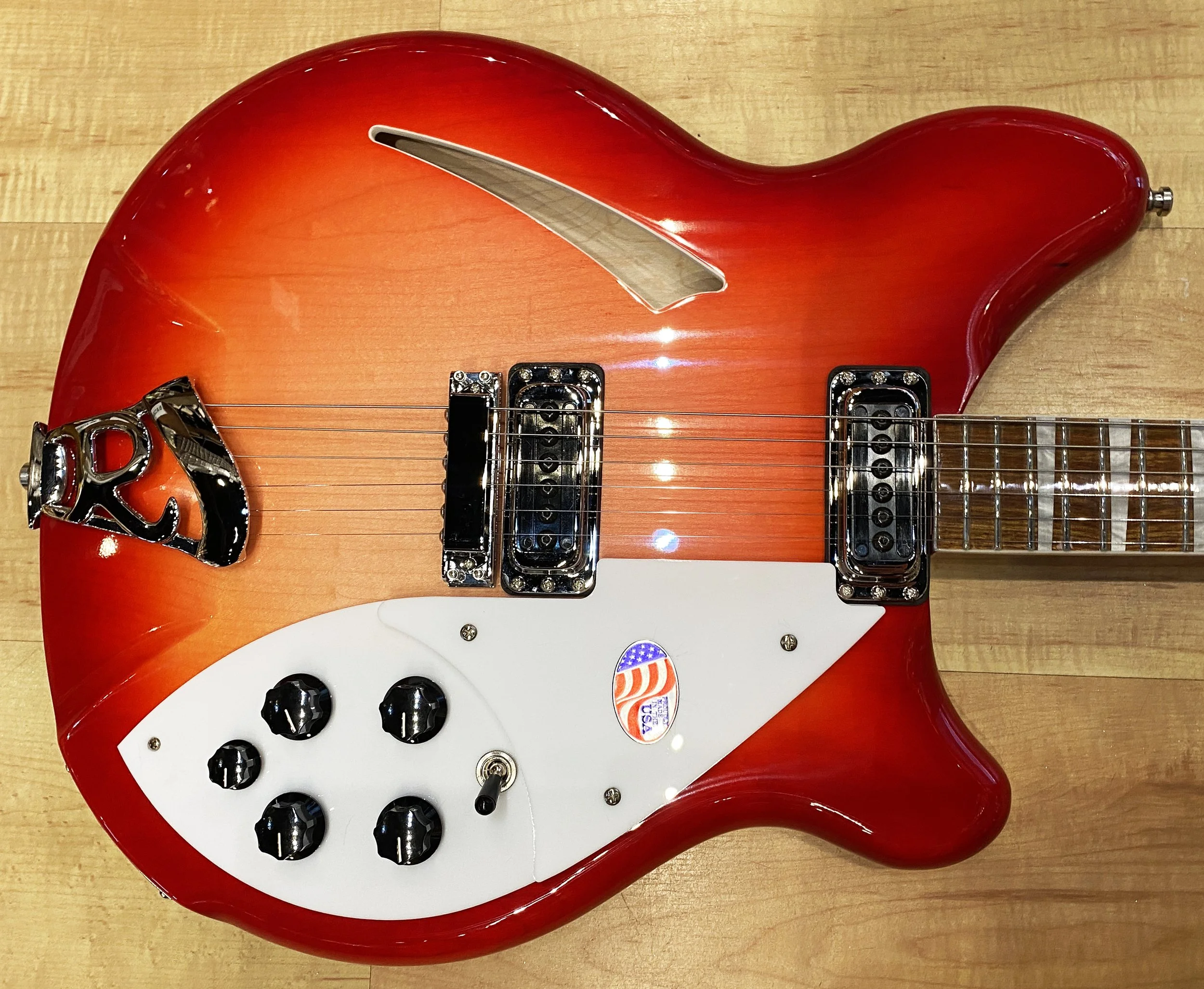 Rickenbacker 360 6-String 21-Fret Version Electric Guitar FireGlo ...