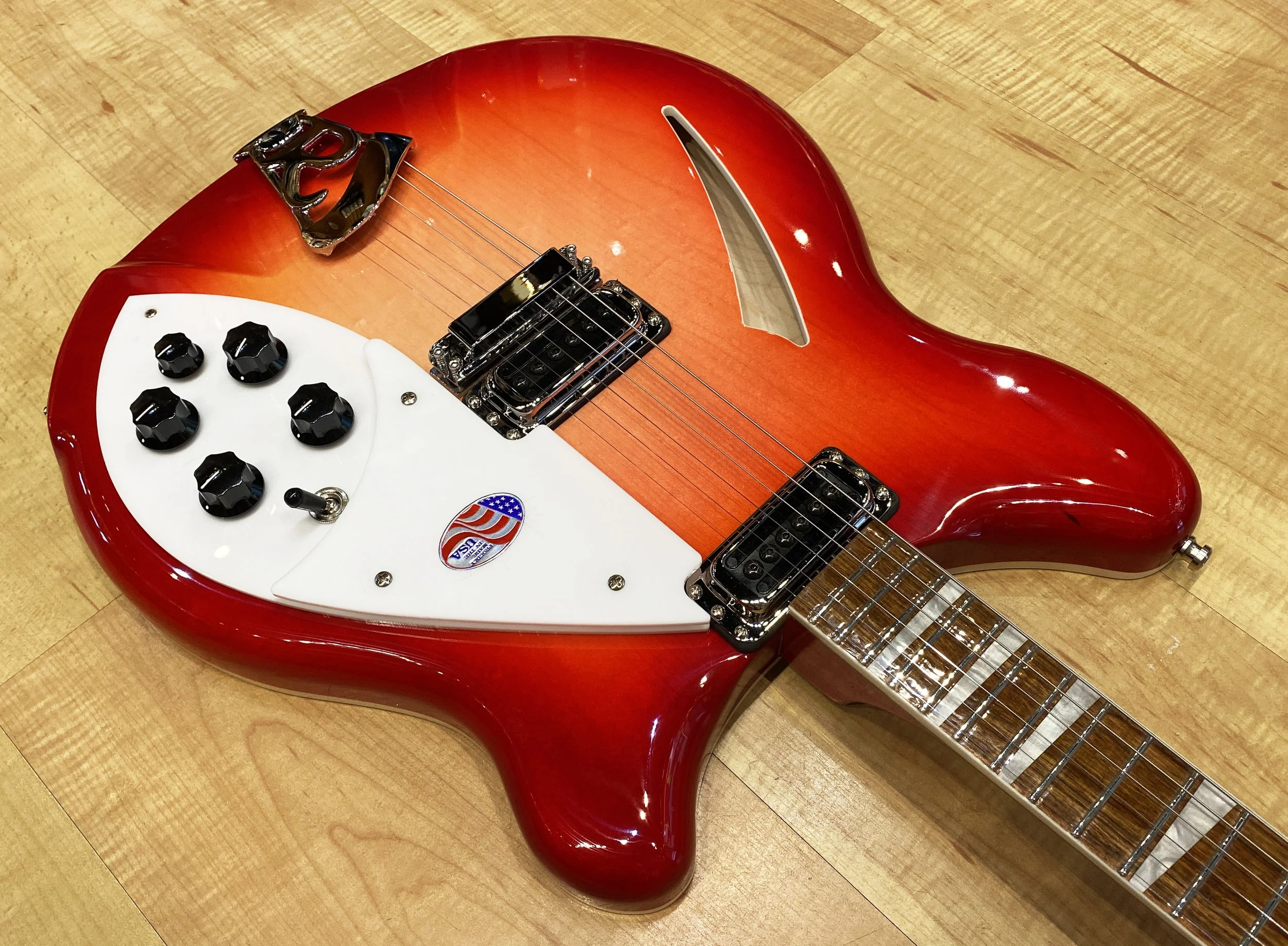 Rickenbacker 360 6-String 21-Fret Version Electric Guitar FireGlo ...