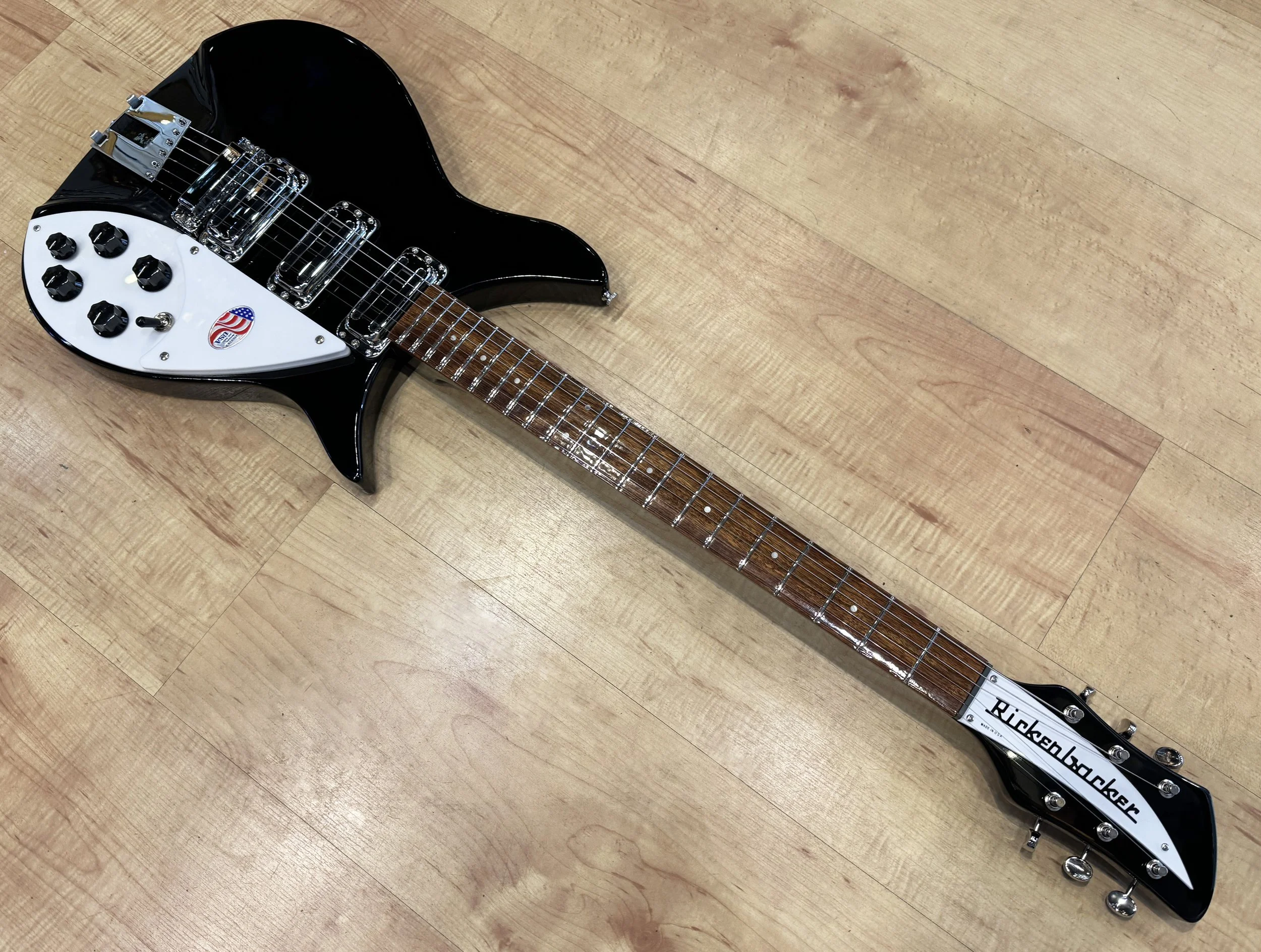 Rickenbacker 350V63 Electric Guitar Liverpool Full Scale Version JetGlo ...