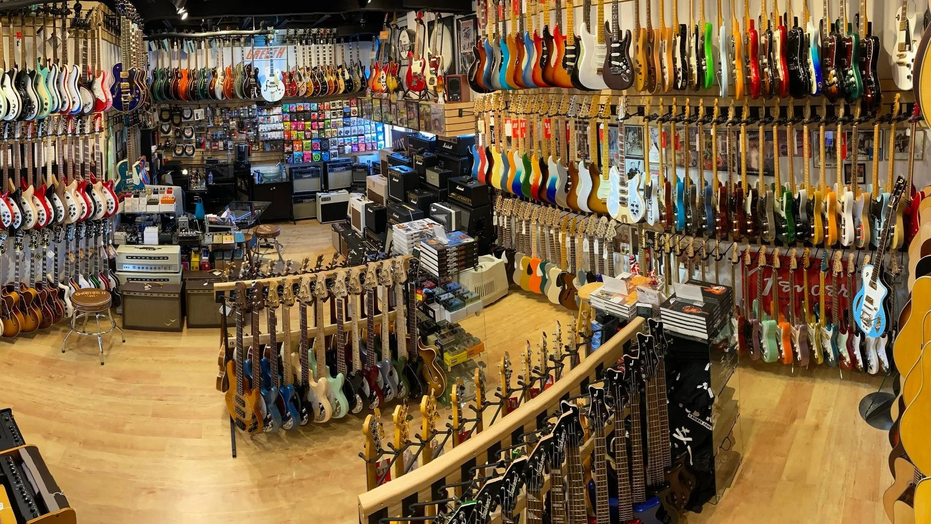 About Fab Gear | Discover Iconic Instruments — Andy Babiuk's Fab Gear