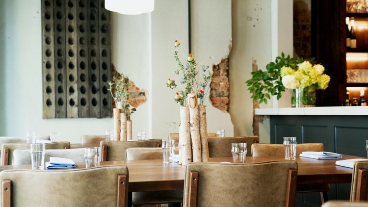 GALLERY — Helen Restaurant