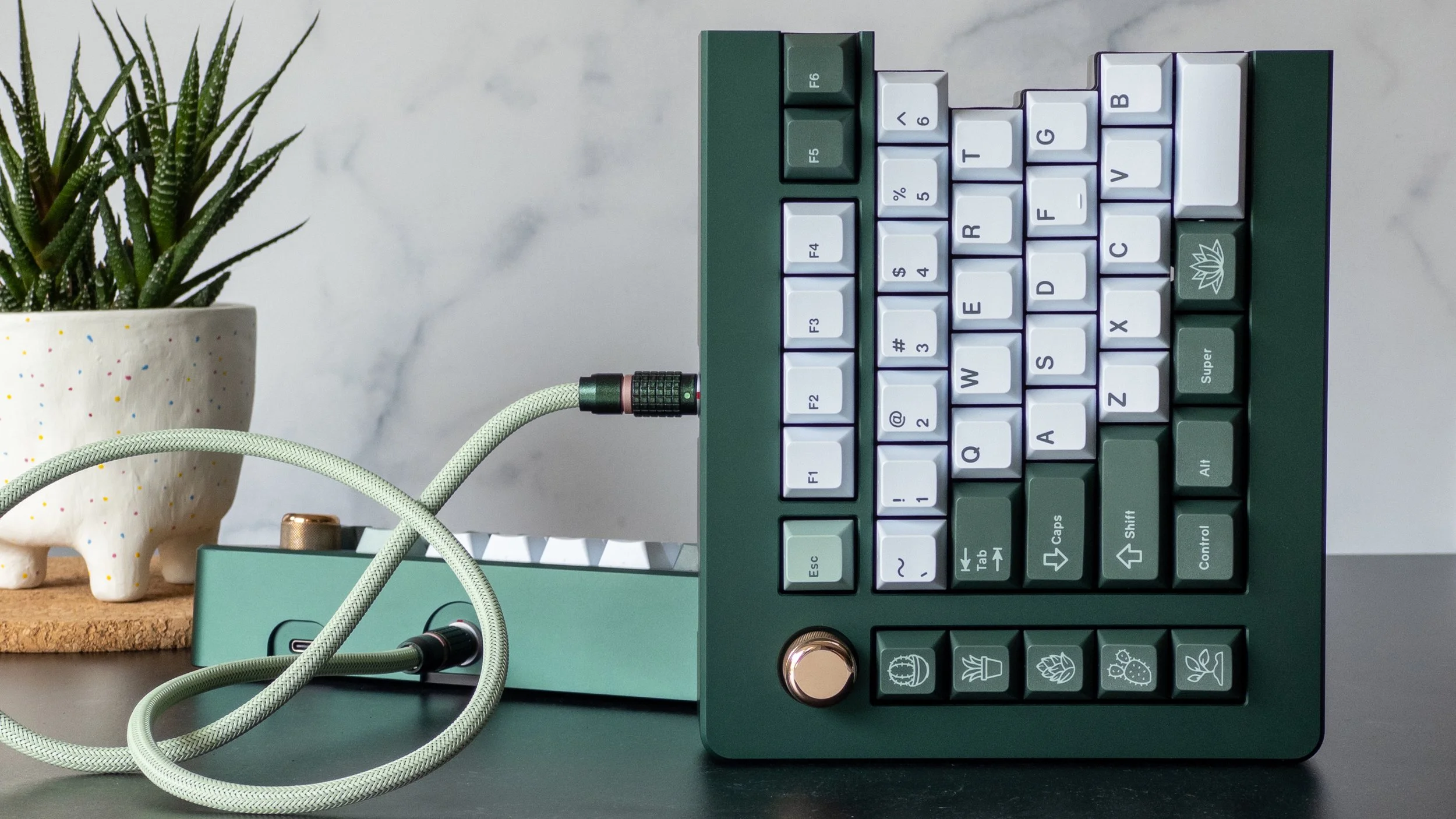 Official Bespoke Cables for the Theseus75 Split Keyboard — VoxelMods