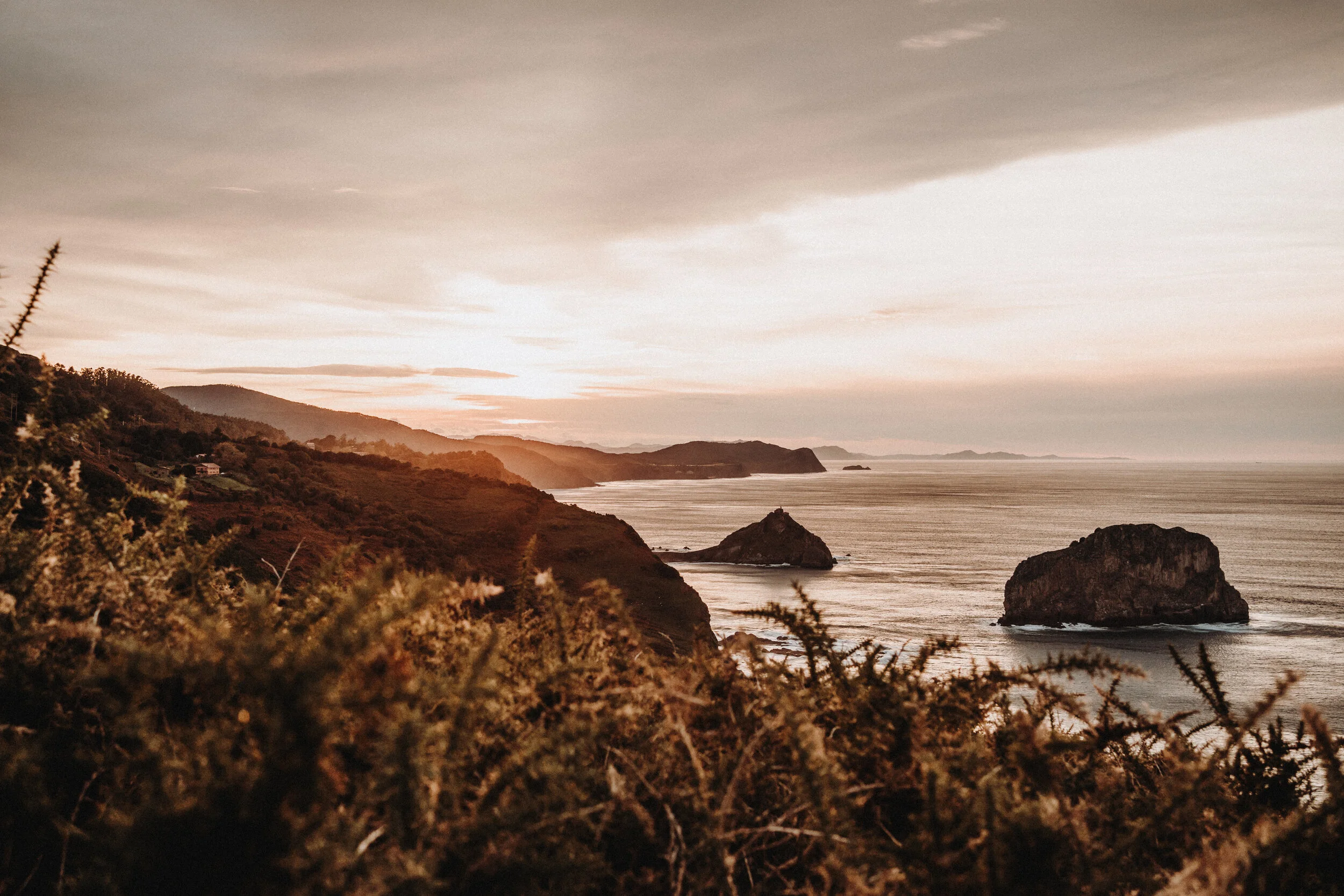 Exciting elopement locations in the North of Spain — Way Up High Elopements