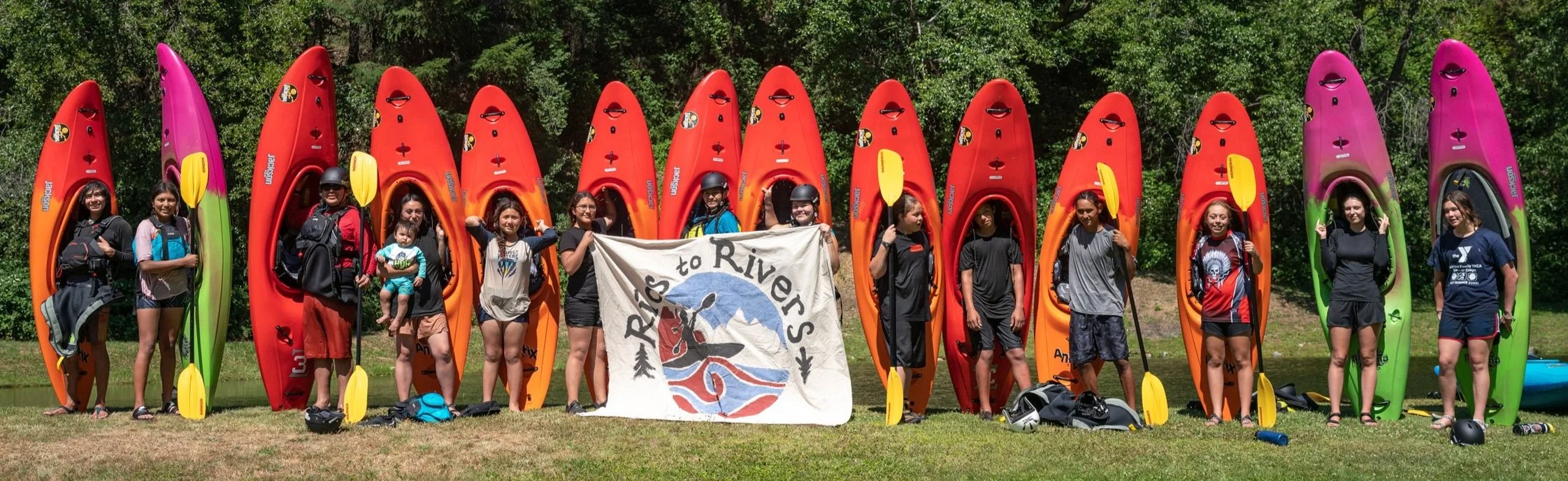Students Paddle Tribal Waters — Rios to Rivers
