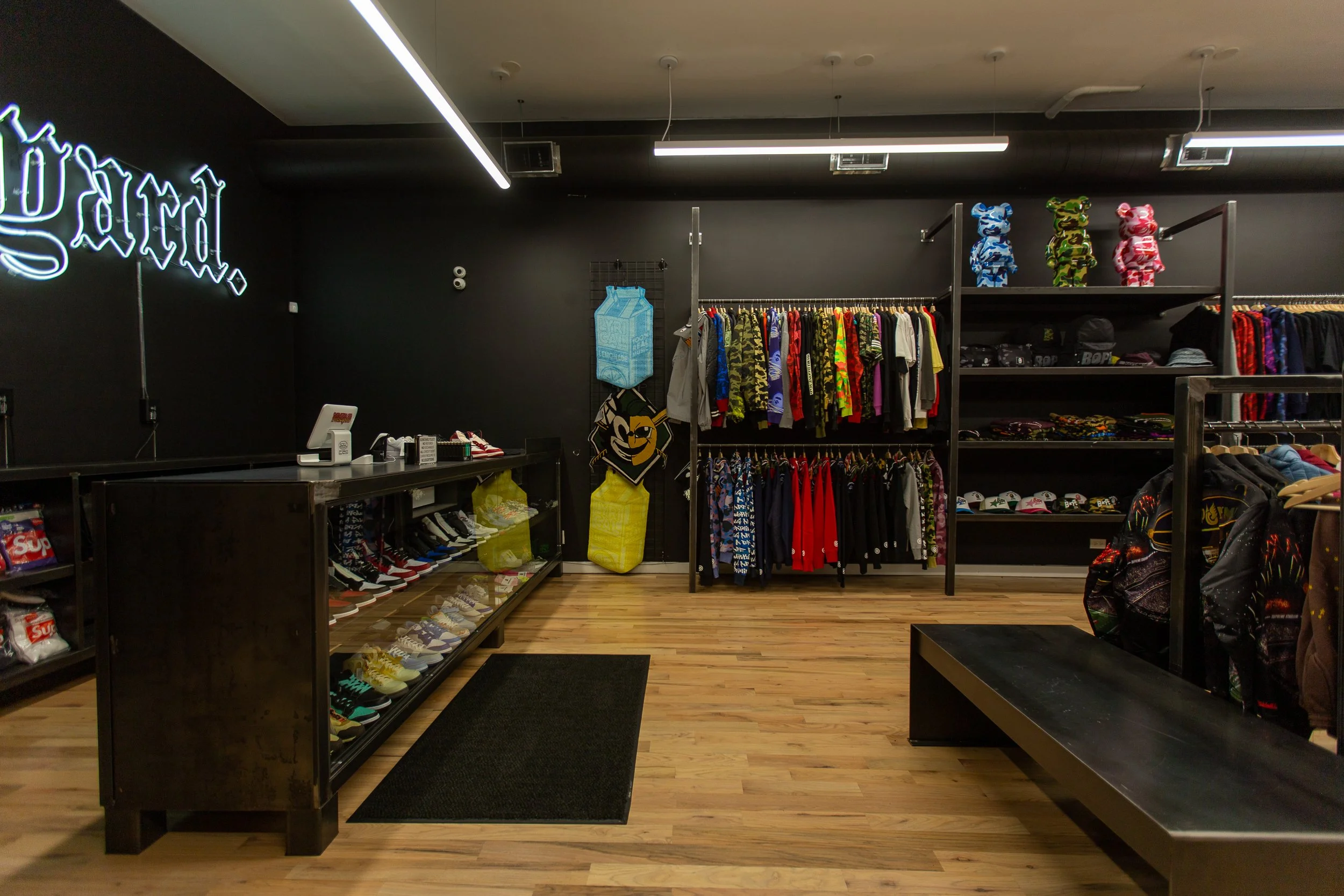 BONEYARD CHICAGO | RETAIL ARCHITECTURE — BLDG PROJECTS