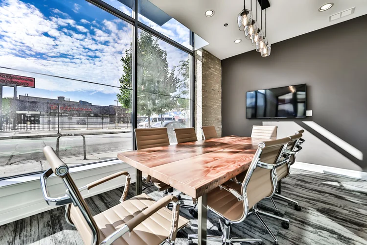 1400 | Wicker Park Office Space Design — BLDG PROJECTS