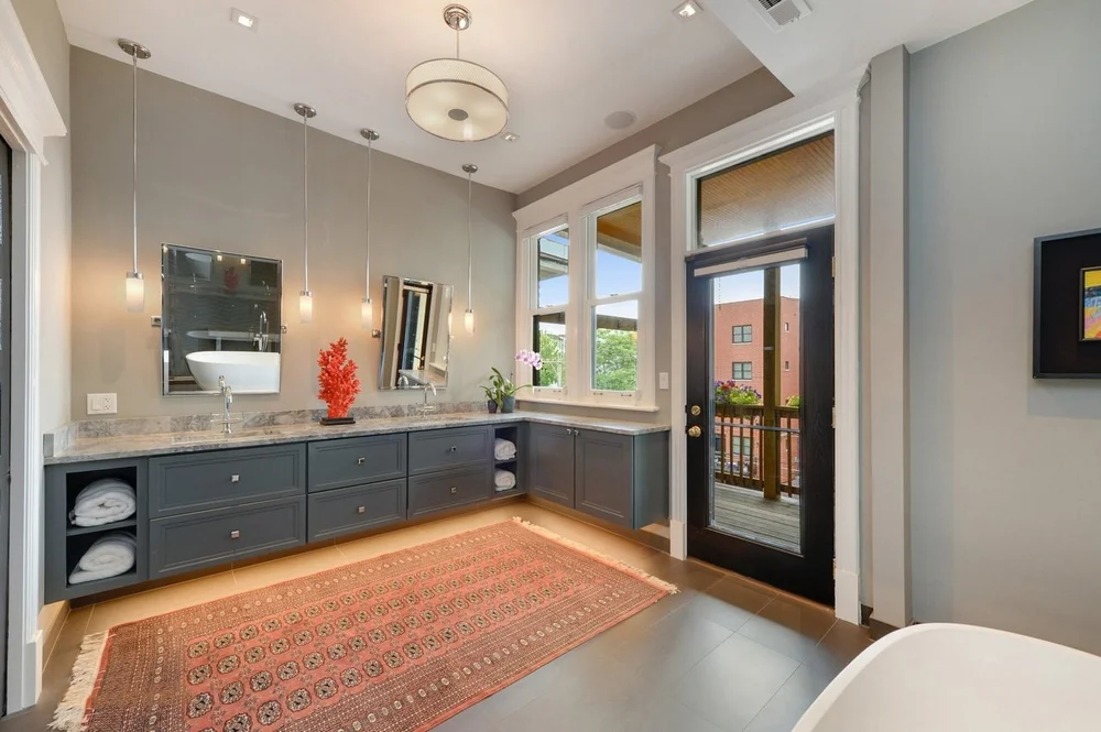 901 — BLDG PROJECTS