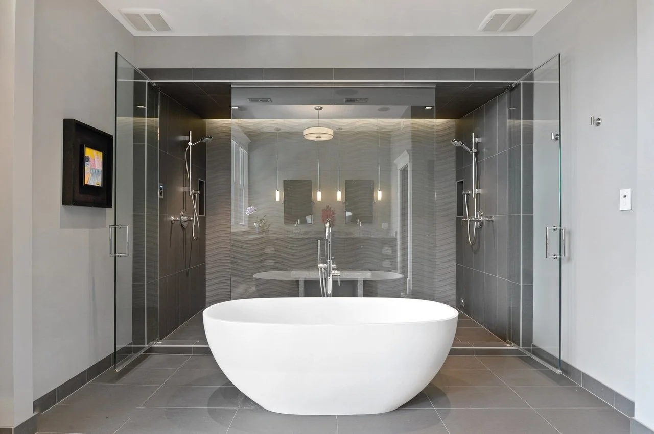 901 — BLDG PROJECTS