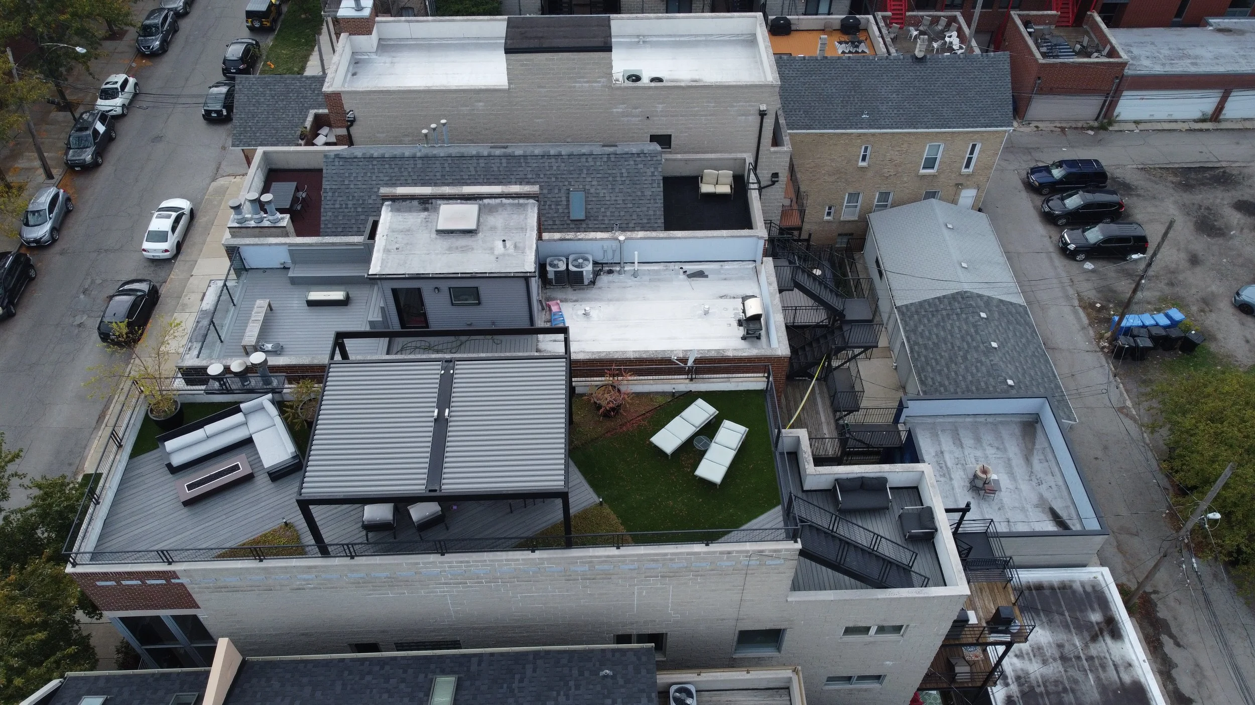 Lincoln Park Chicago Rooftop Design — BLDG PROJECTS