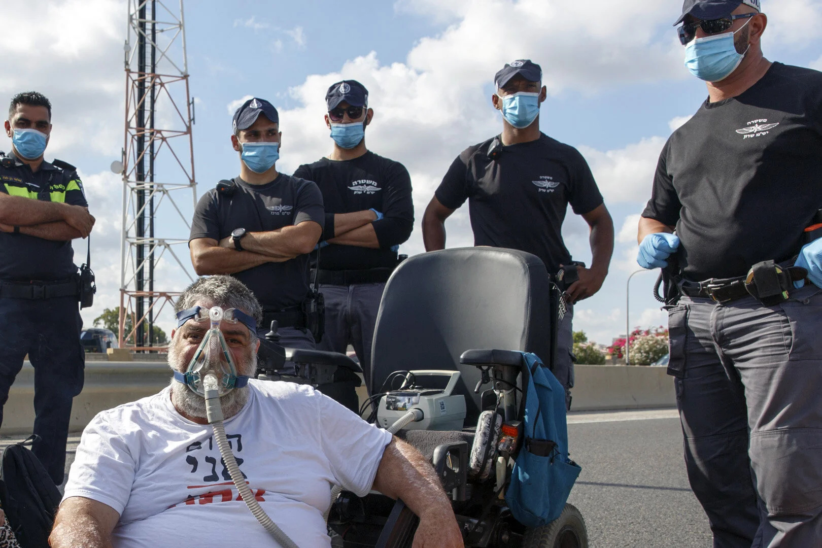 Issue #1: Systems in Revolt / Systems in Renewal — HELD Magazine