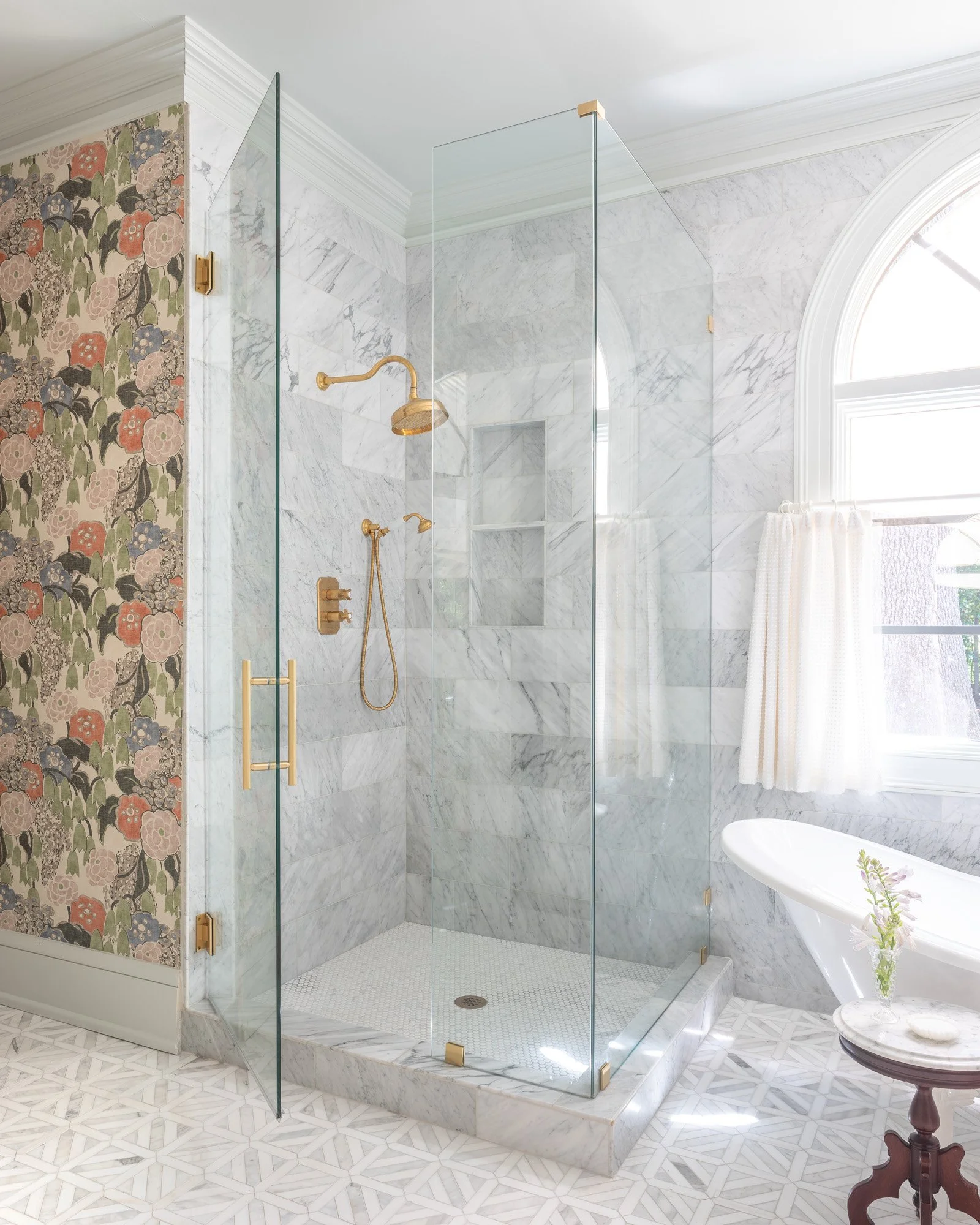 Sunny Traditional — Maggie Clarke Interiors