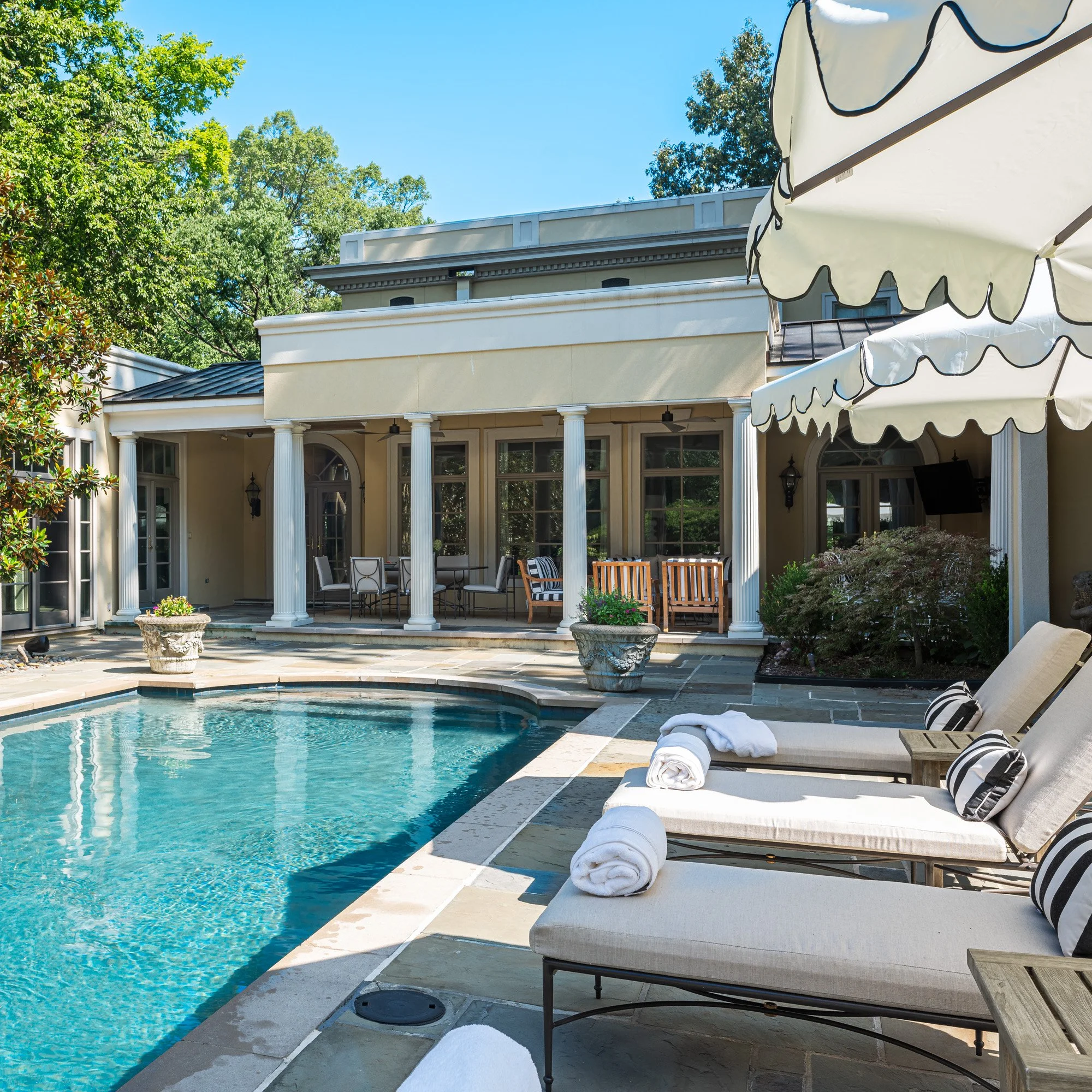 Sunny Traditional — Maggie Clarke Interiors