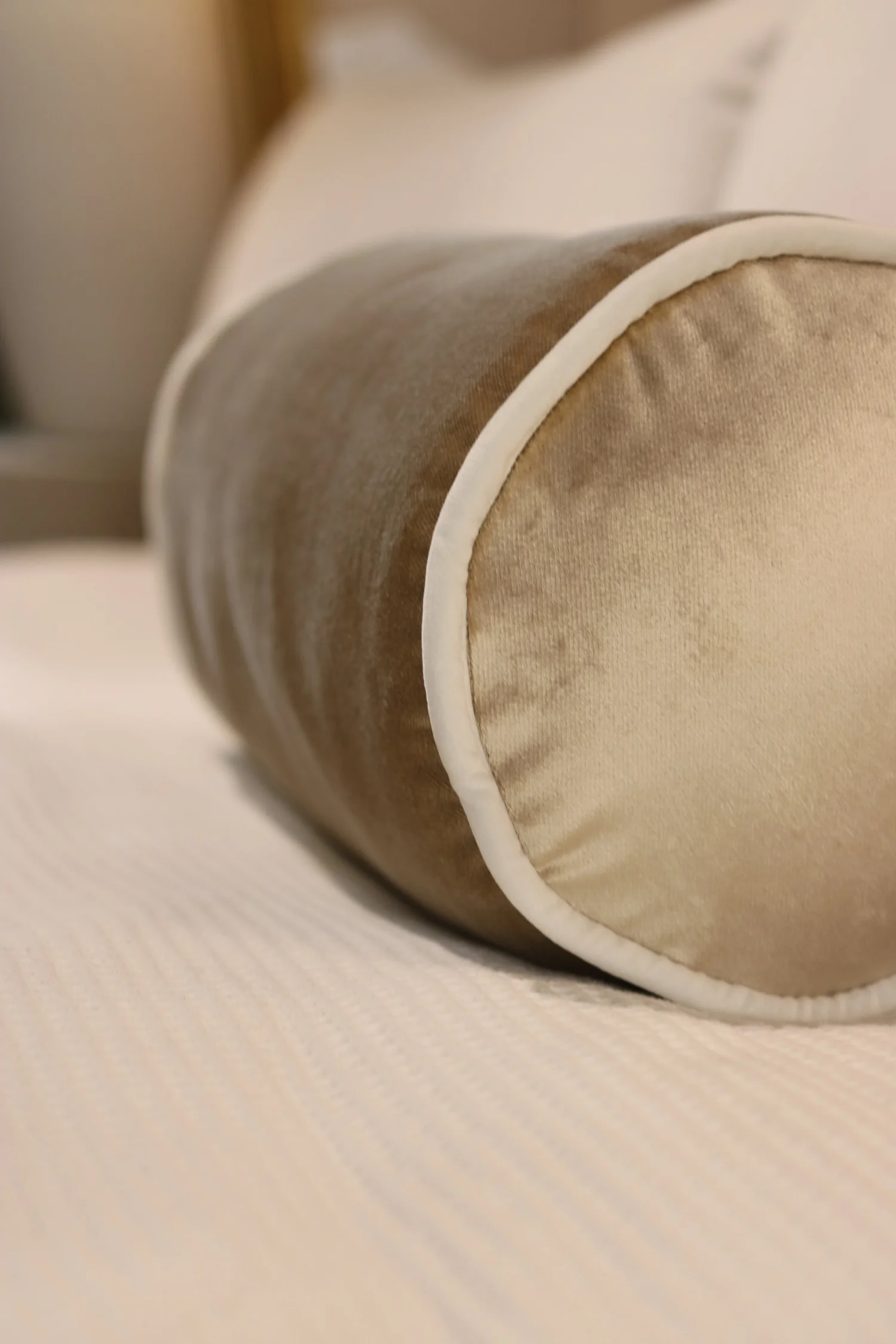 Andrew Martin 'Burlington String' Bed Set — CCco.